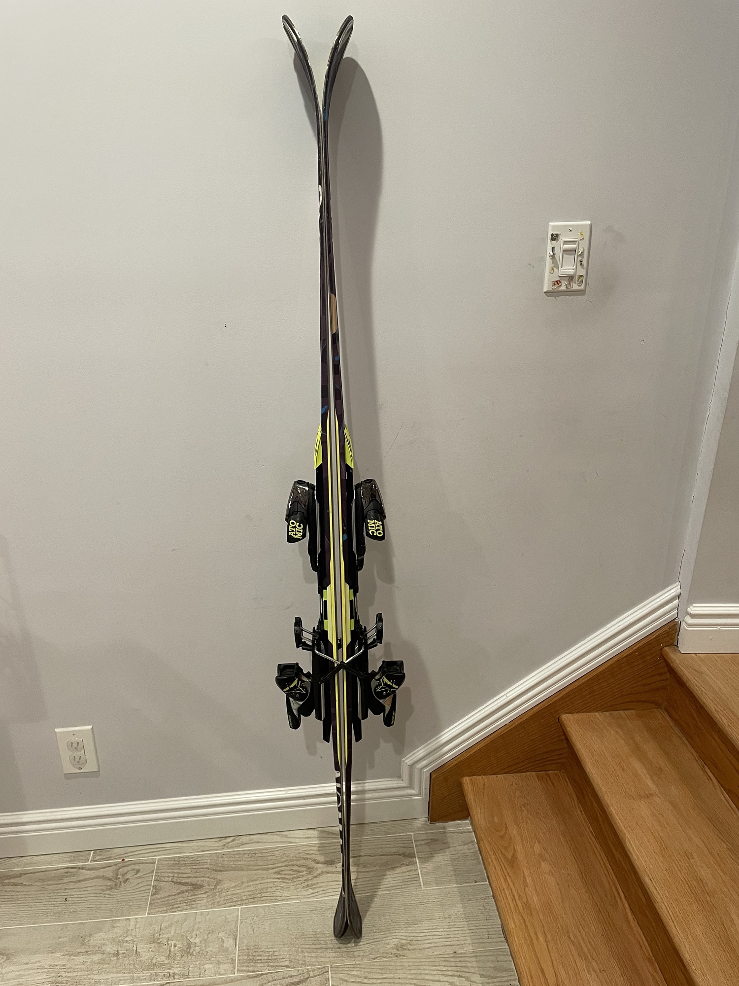 Atomic Nomad Black eye TI - 174 - USED | SidelineSwap