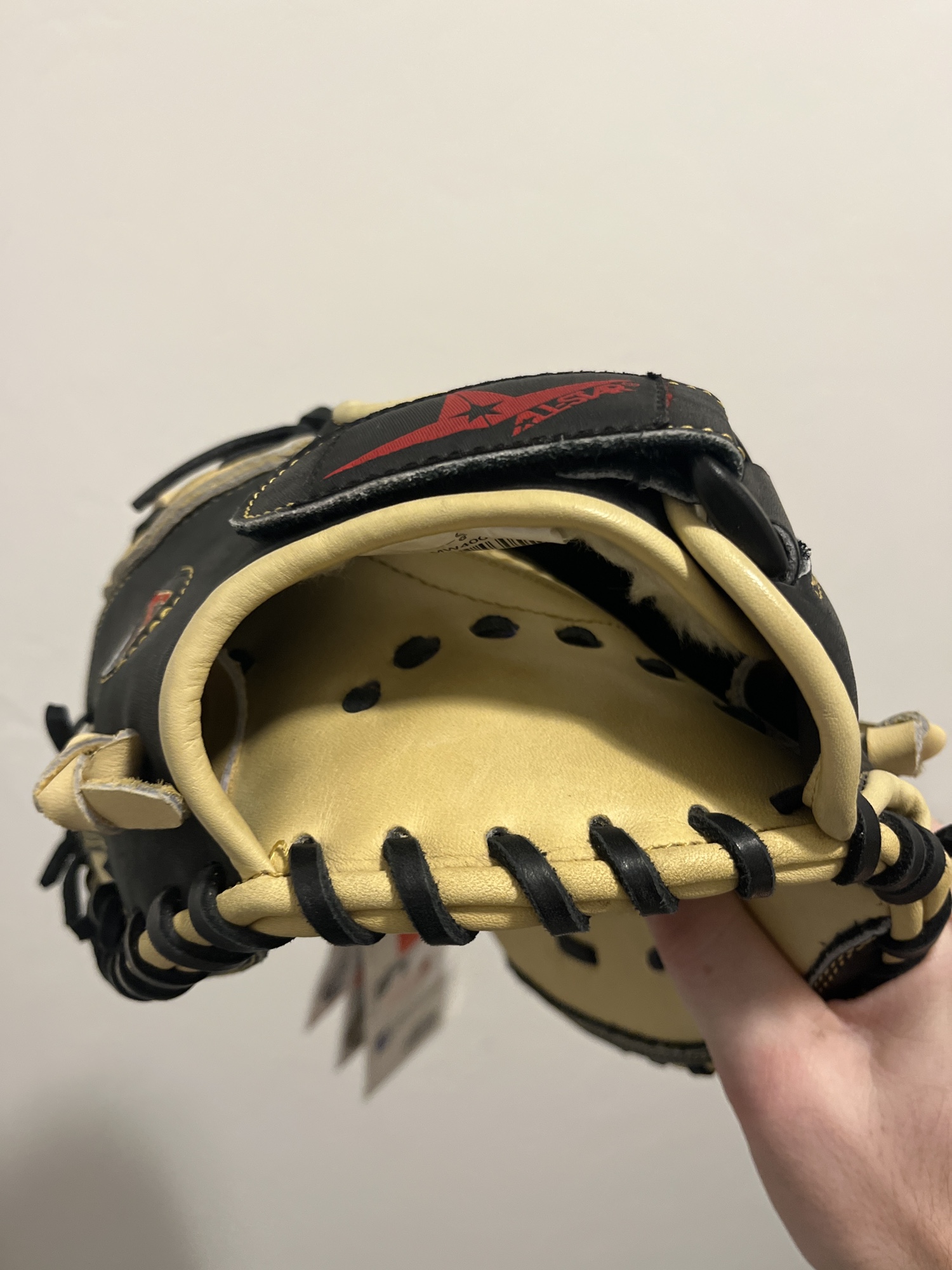 All star lefty catchers 33” mitt | SidelineSwap