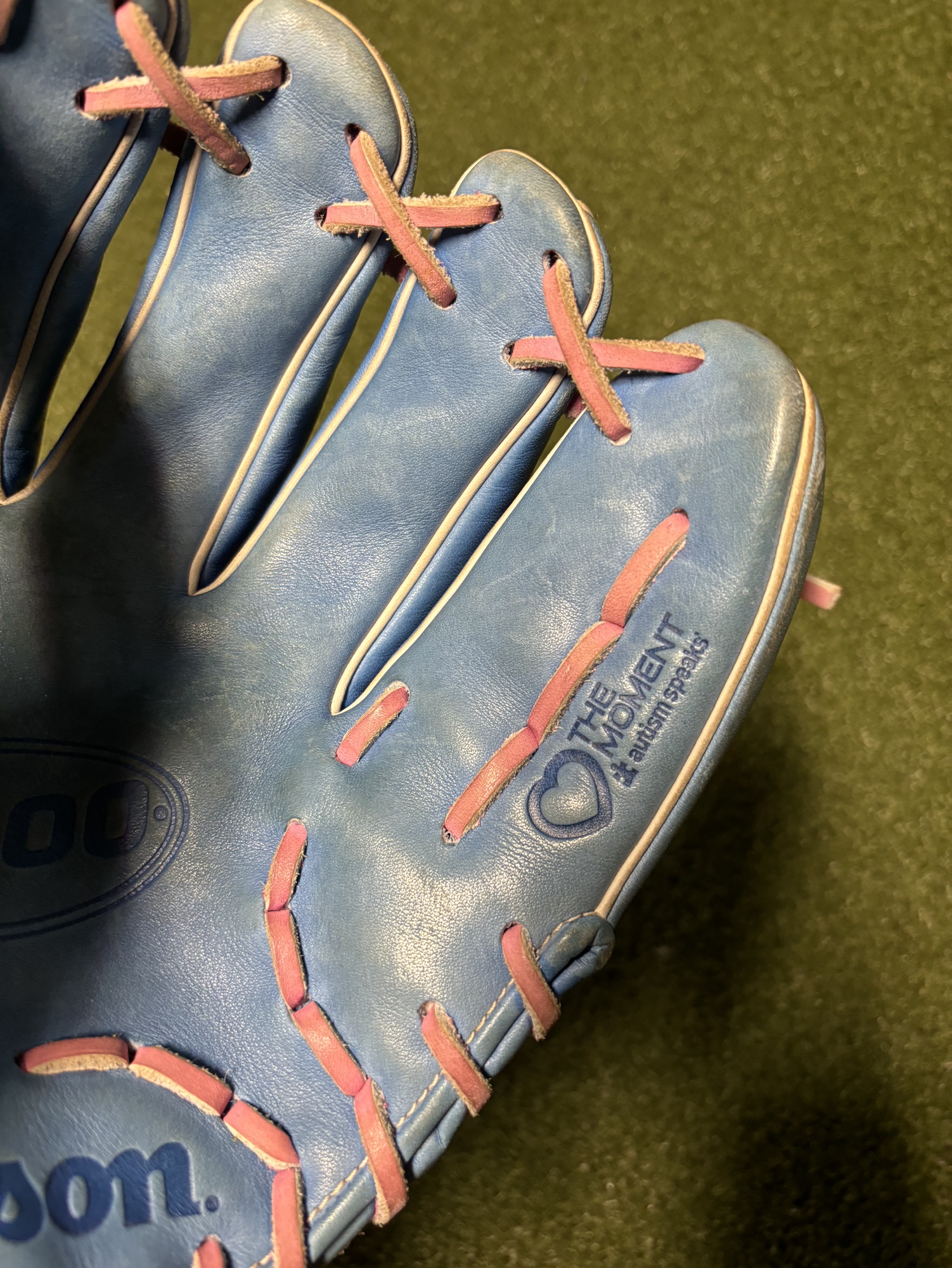 Wilson A2000 Autism Baseball Glove | SidelineSwap