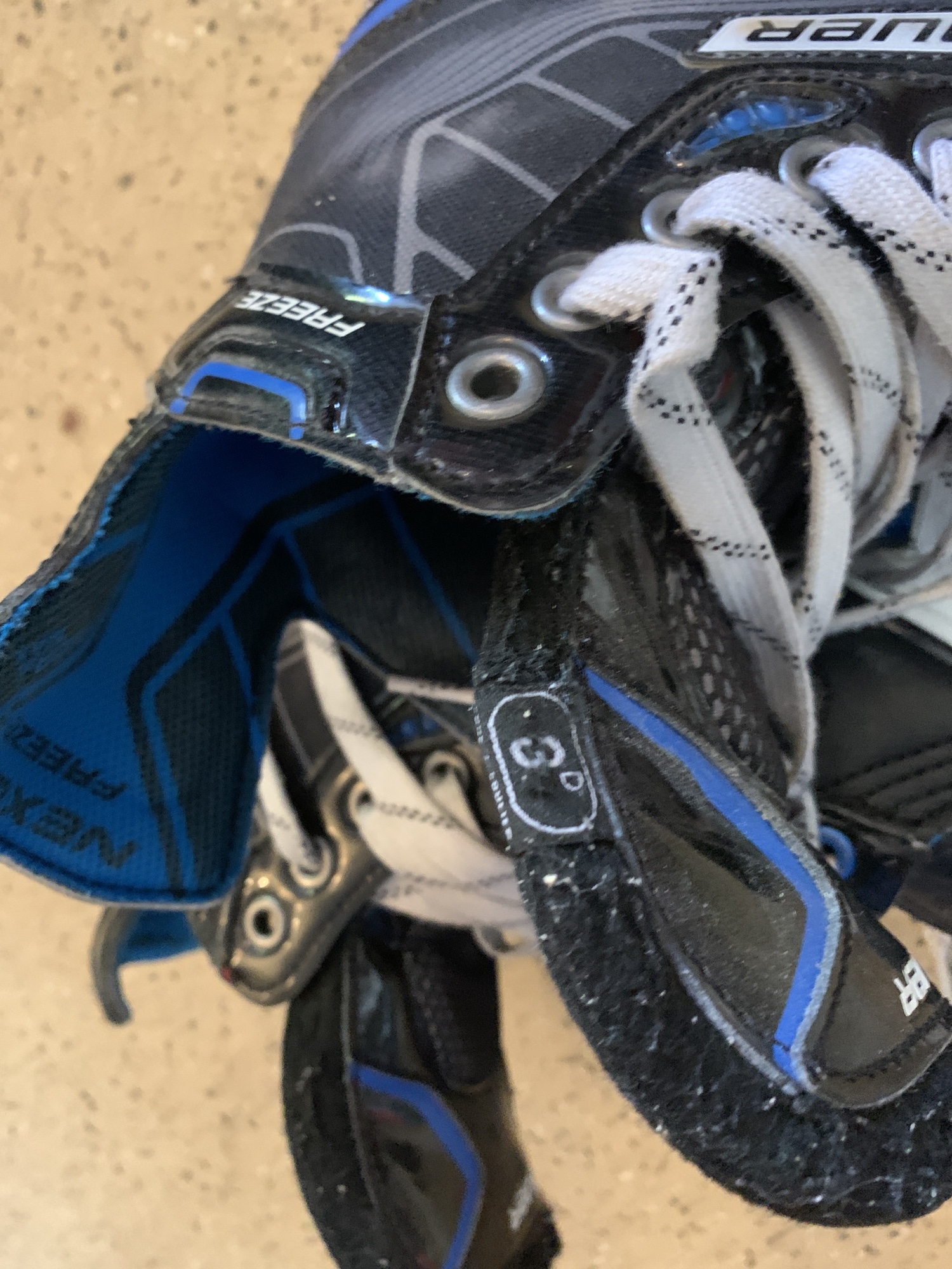 Bauer Nexus hockey skates | SidelineSwap