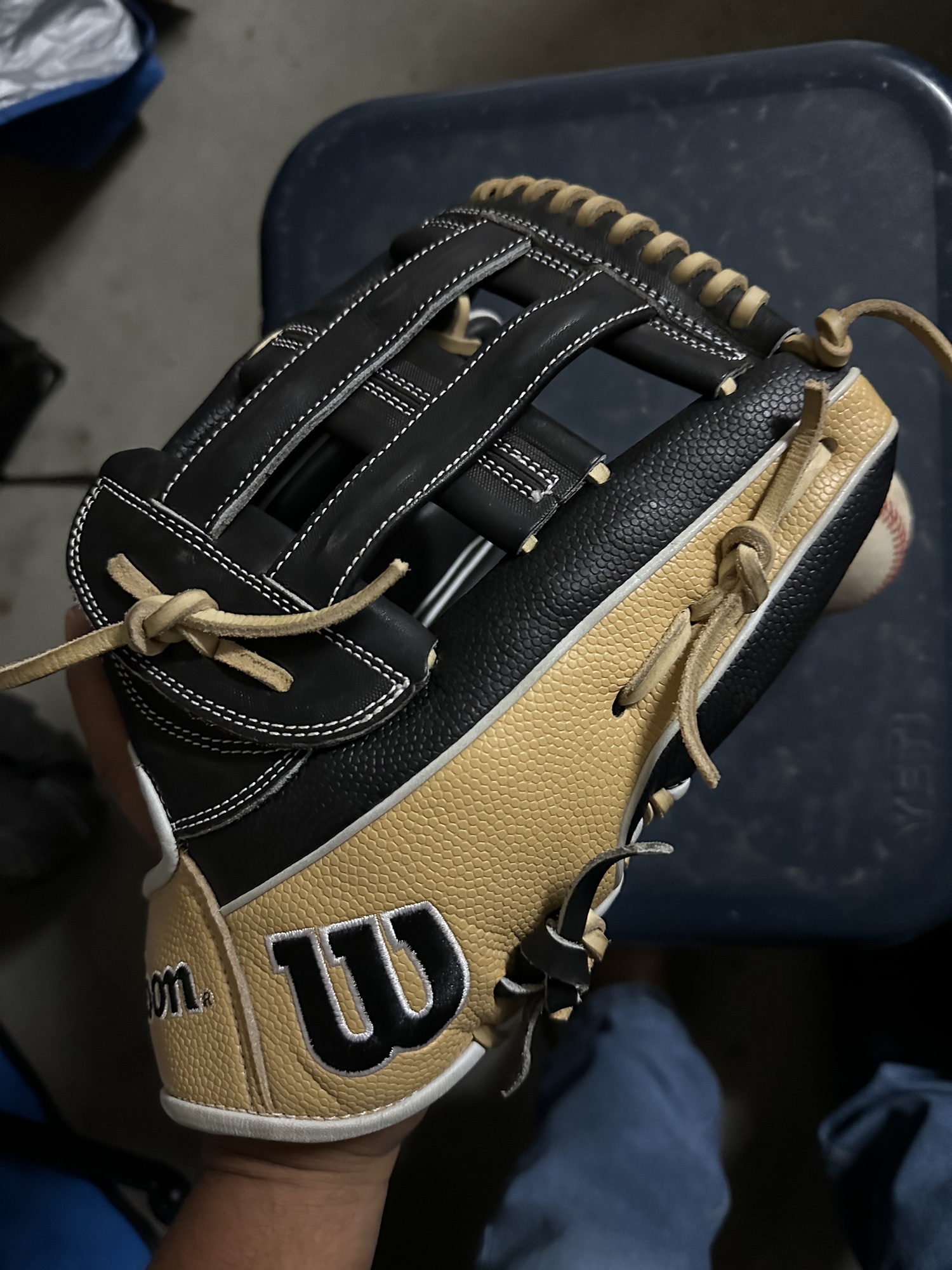 Wilson Baseball Glove | SidelineSwap