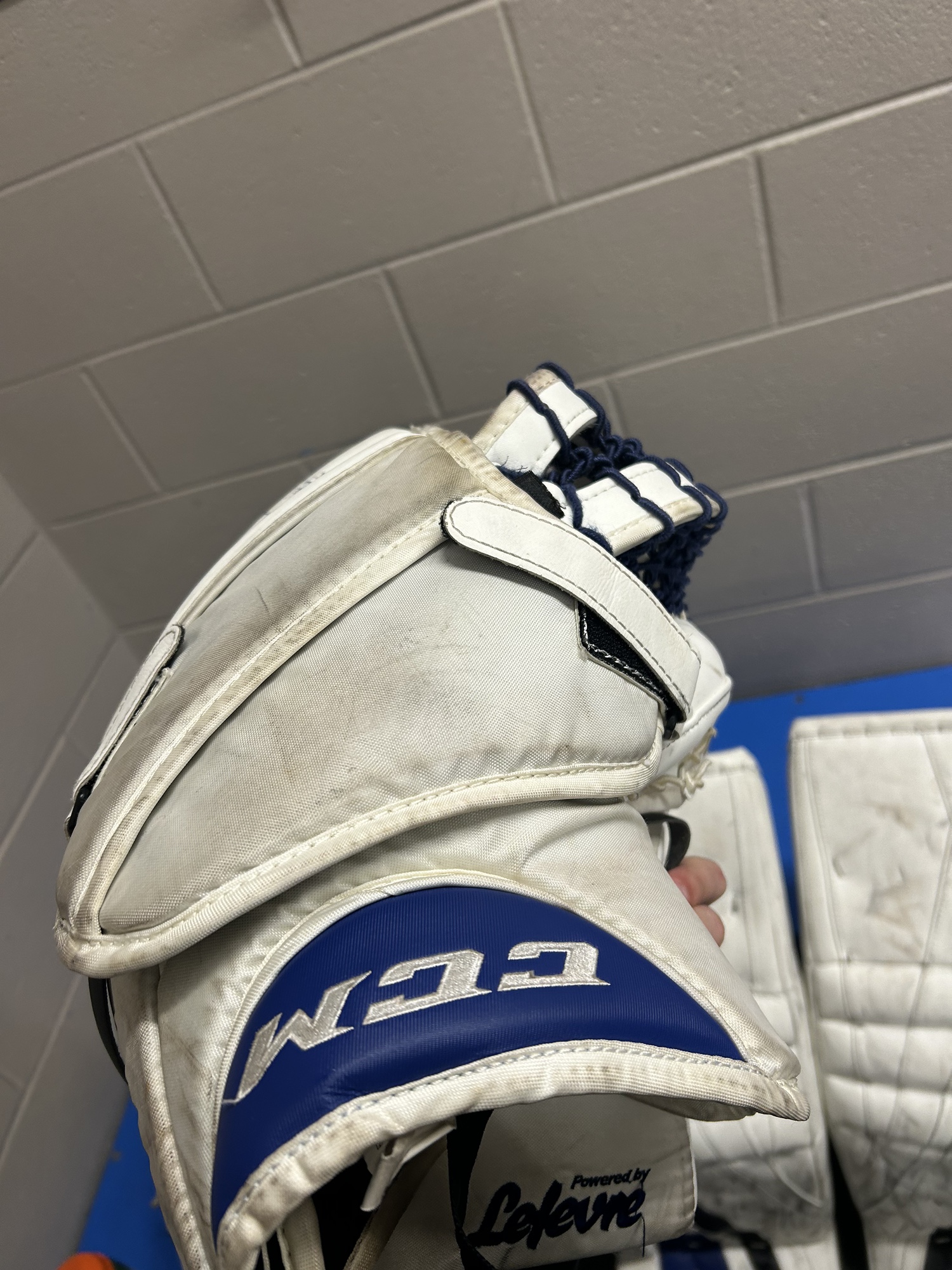 CCM Eflex 3.9 full set | SidelineSwap