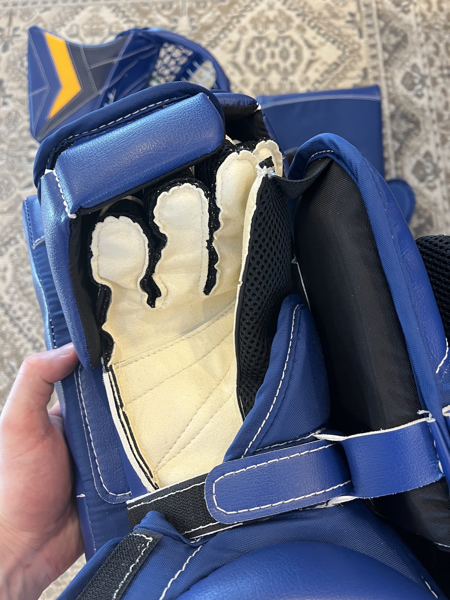 Custom Pro Return True L12.2/PX3 Goalie Set | SidelineSwap