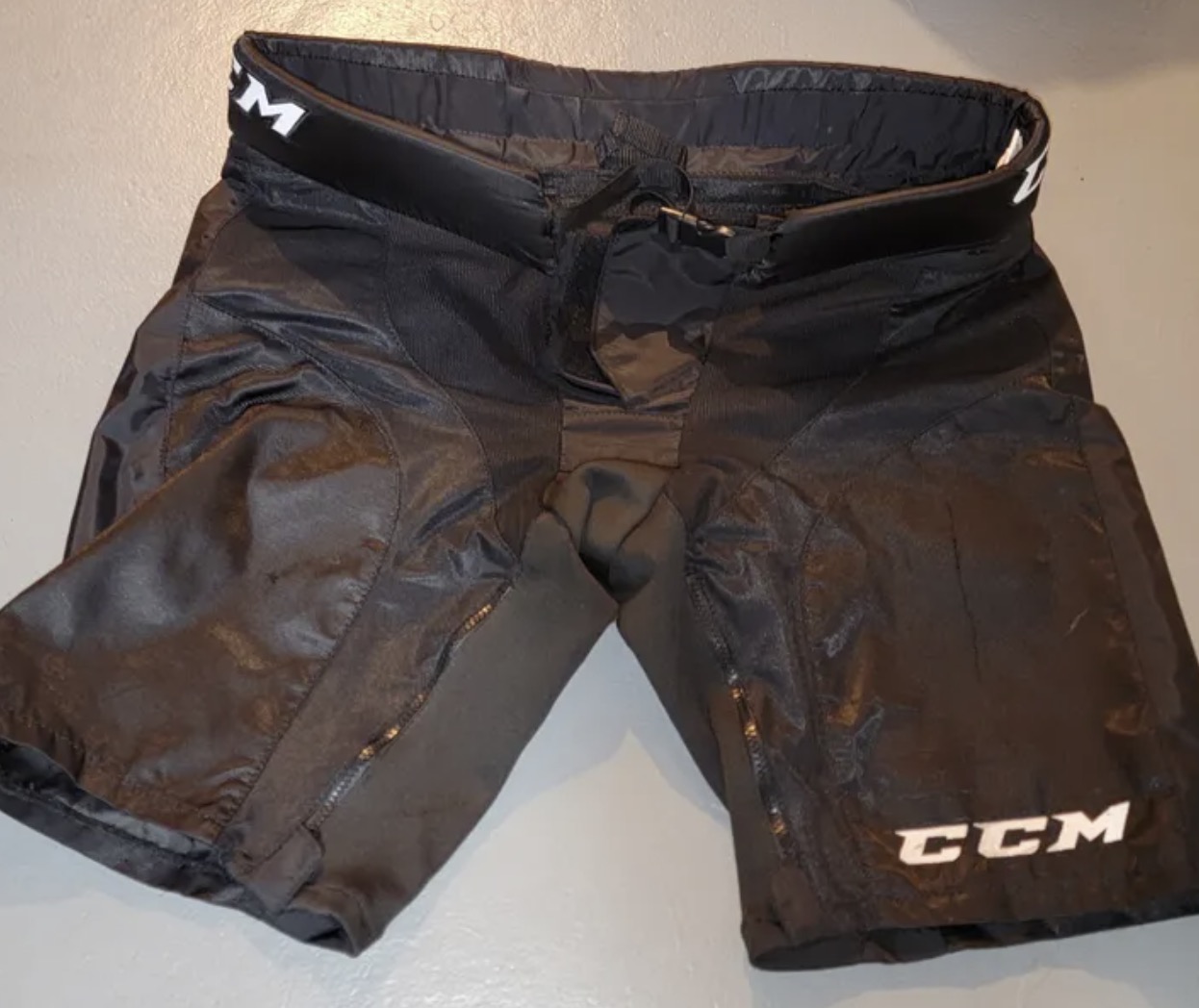 Black Used Large CCM JetSpeed Pant Shell | SidelineSwap