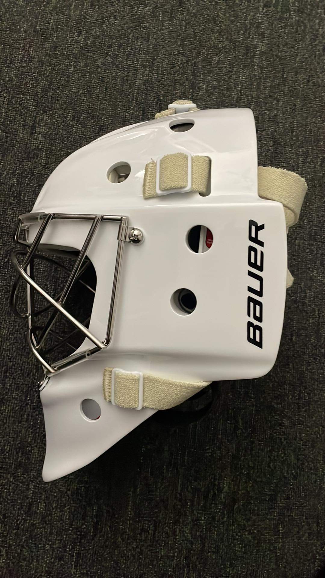 Senior New Bauer 960 Goalie Mask Pro Stock | SidelineSwap