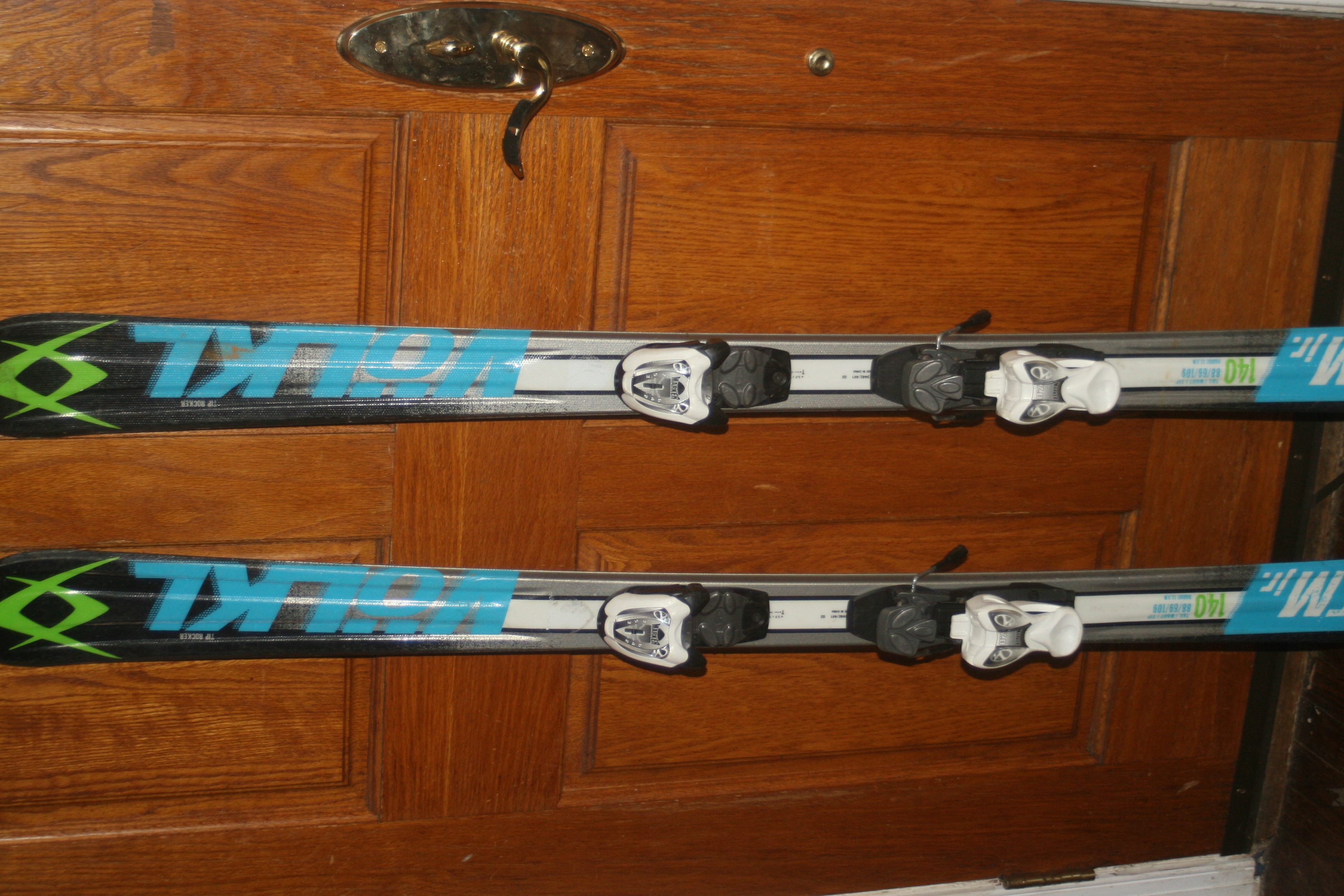 Volkl 140 cm All Mountain RTM Jr Skis With Marker 7.0 Adjustable Bindings | SidelineSwap