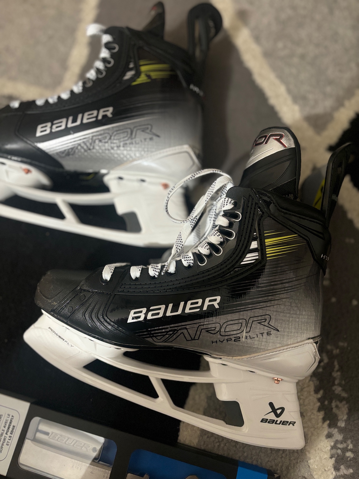 Bauer Hyp2rlite Hyperlite 2 Skates *New Steel* | SidelineSwap