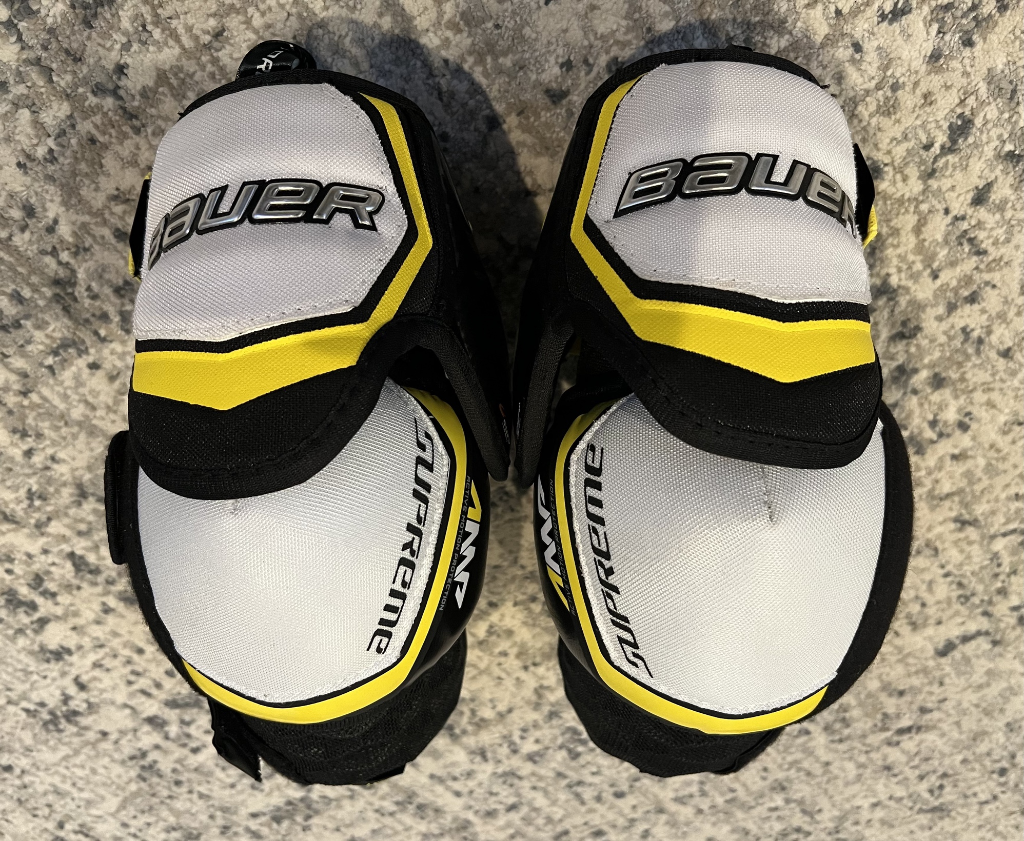 New Large Bauer Pro Stock Supreme 2S Pro Elbow Pads | SidelineSwap