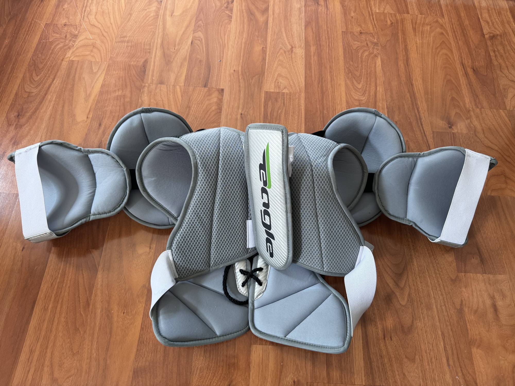 New Medium Eagle Shoulder Pads | SidelineSwap