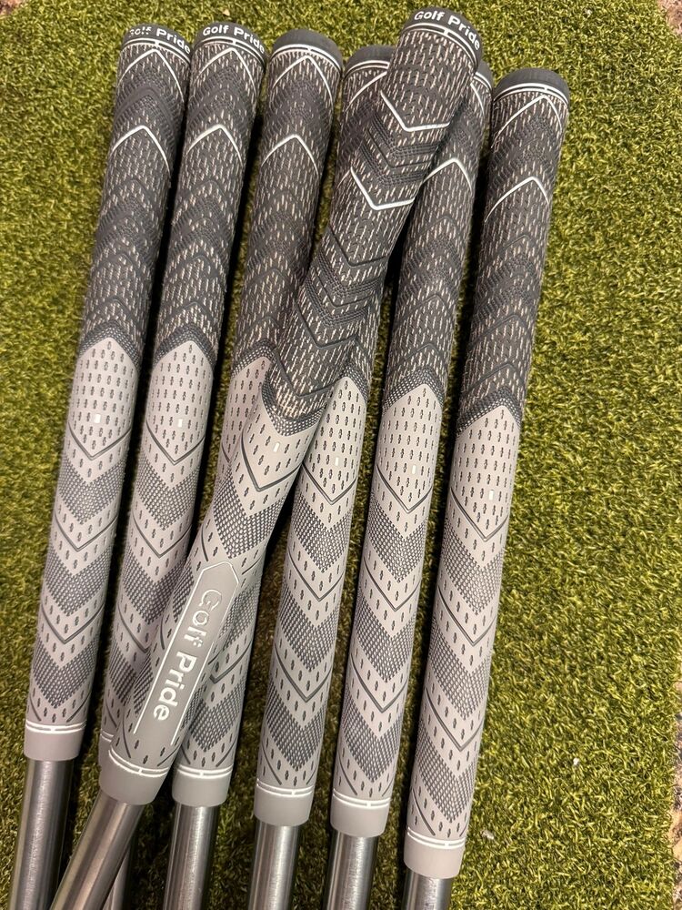 Titleist T100 4-PW Iron Set, Project X IO Stiff Flex, RH | SidelineSwap