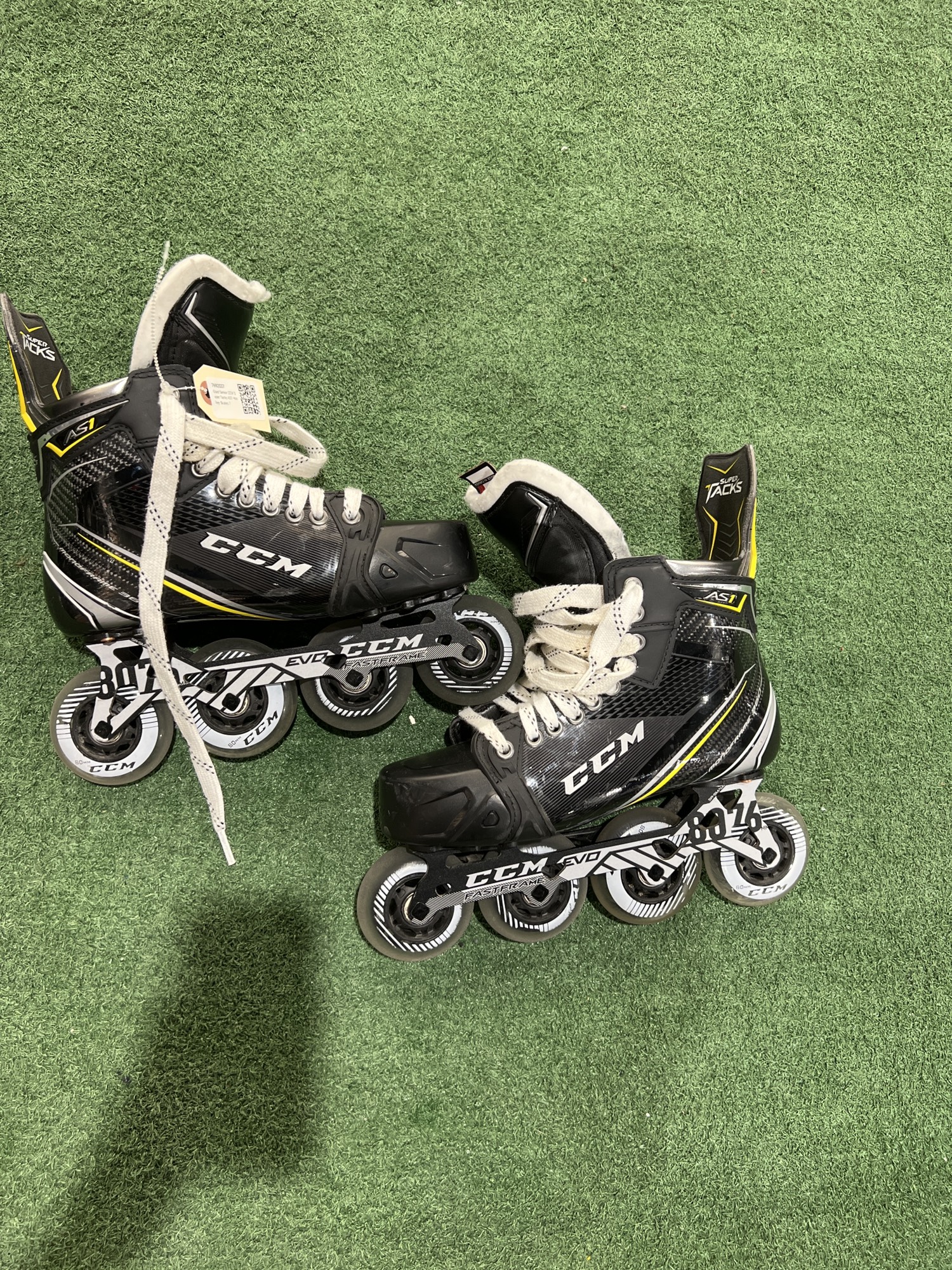 Used Senior CCM Super Tacks AS1 Inline Skates Size 7 with 2 Pairs of ...