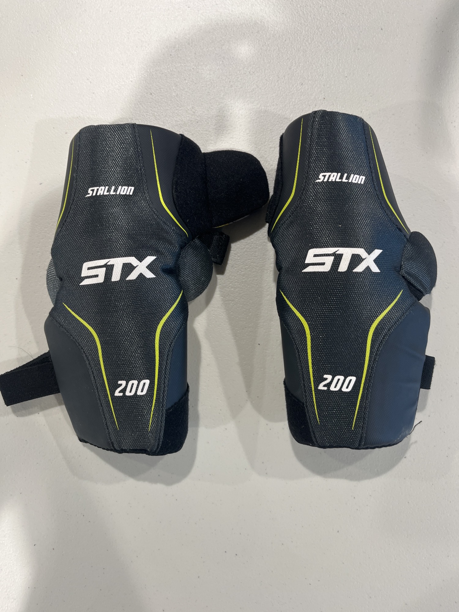 Used Medium STX Stallion 200 gloves, shoulder pads, and arm pads ...