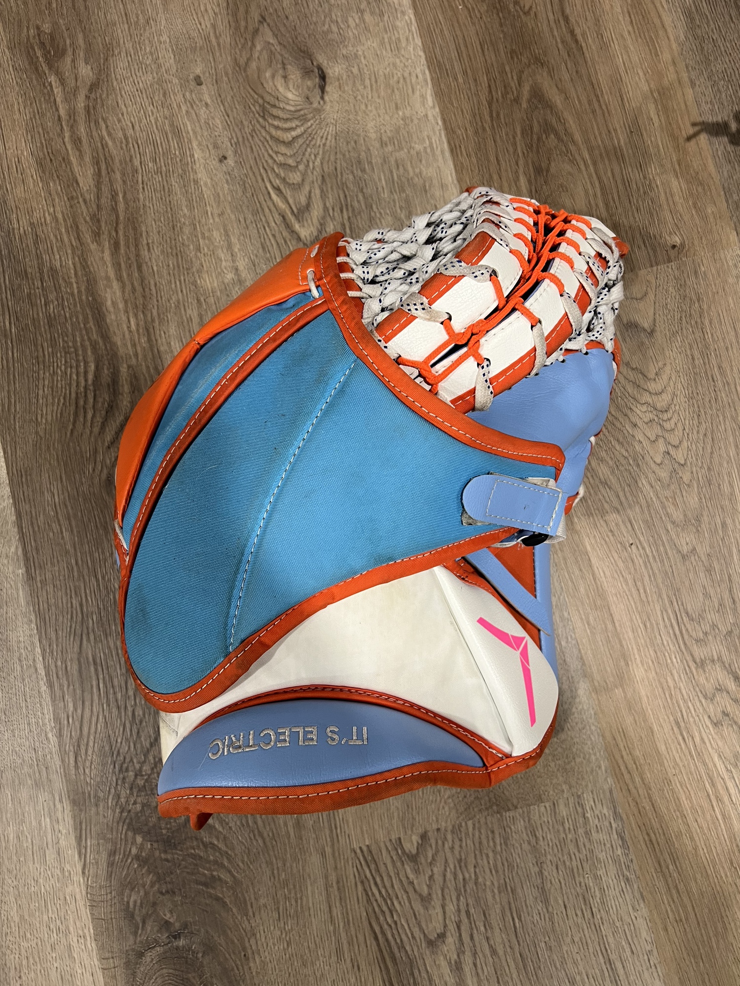 Verbero (Kenesky) Full Custom Goalie Set | SidelineSwap