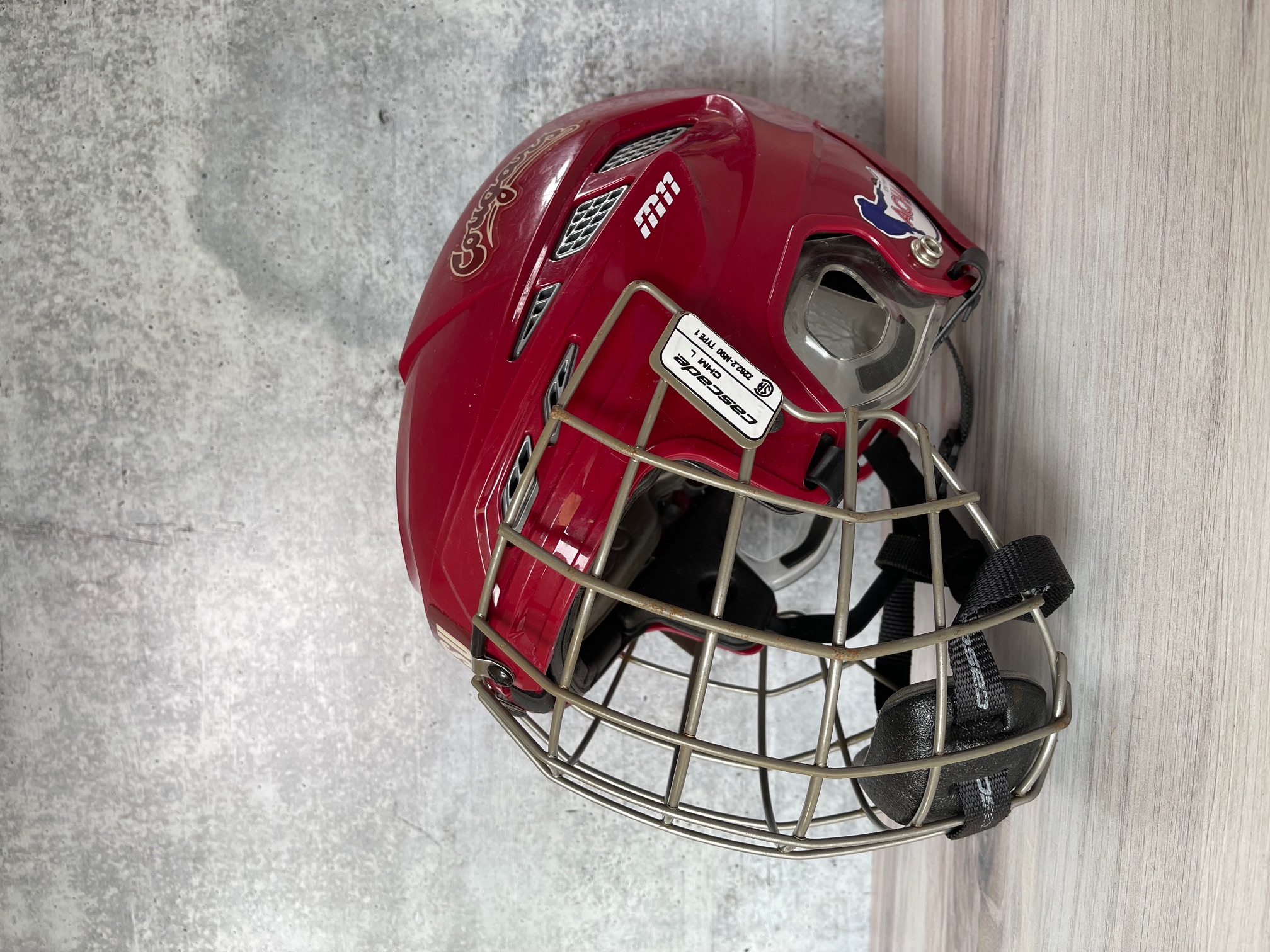 Cascade M11 Hockey Helmet | SidelineSwap