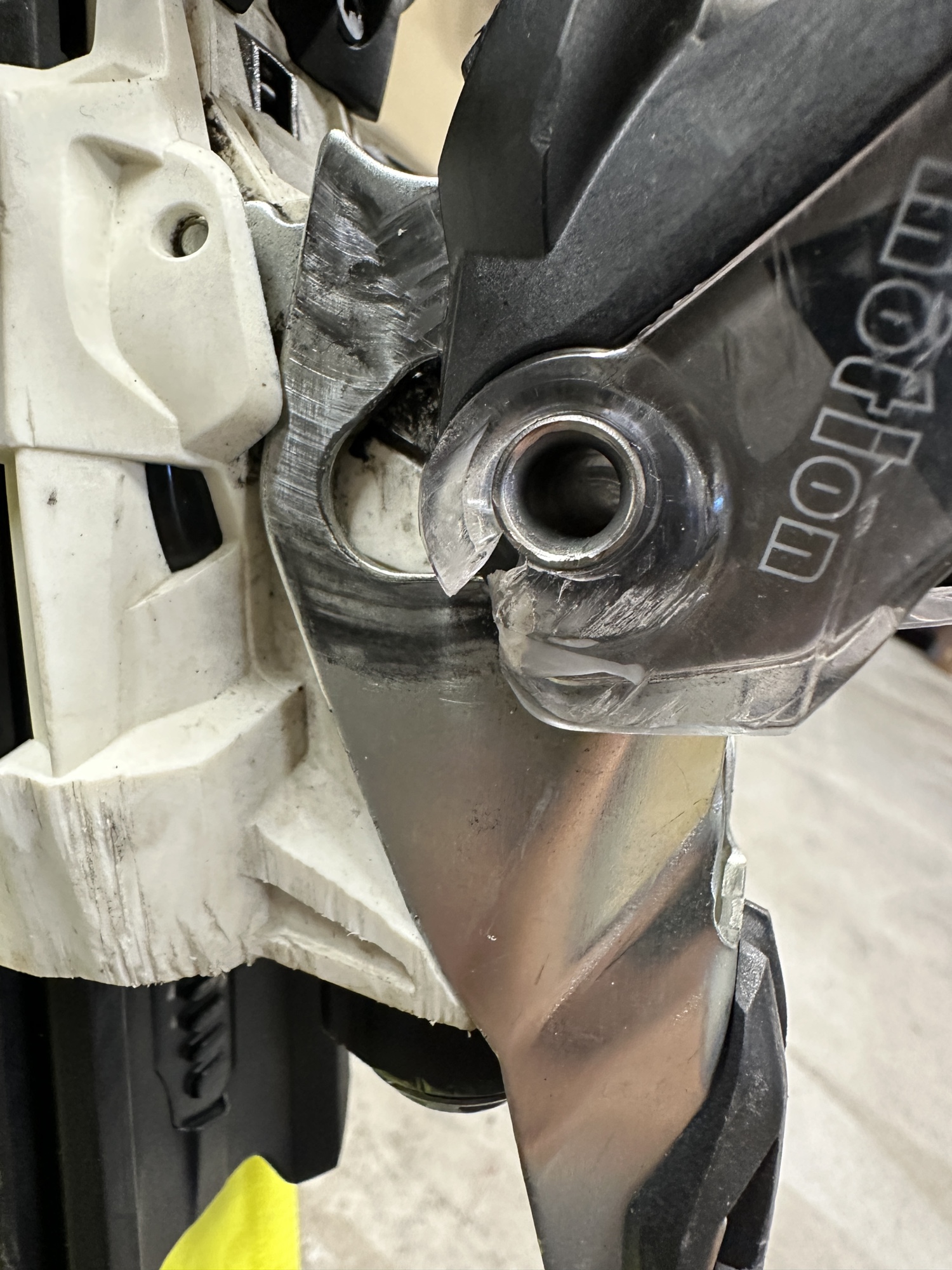 2019 Volkl Racetiger SC UVO Skis Marker vMotion 12 GW Demo Bindings 160 ...