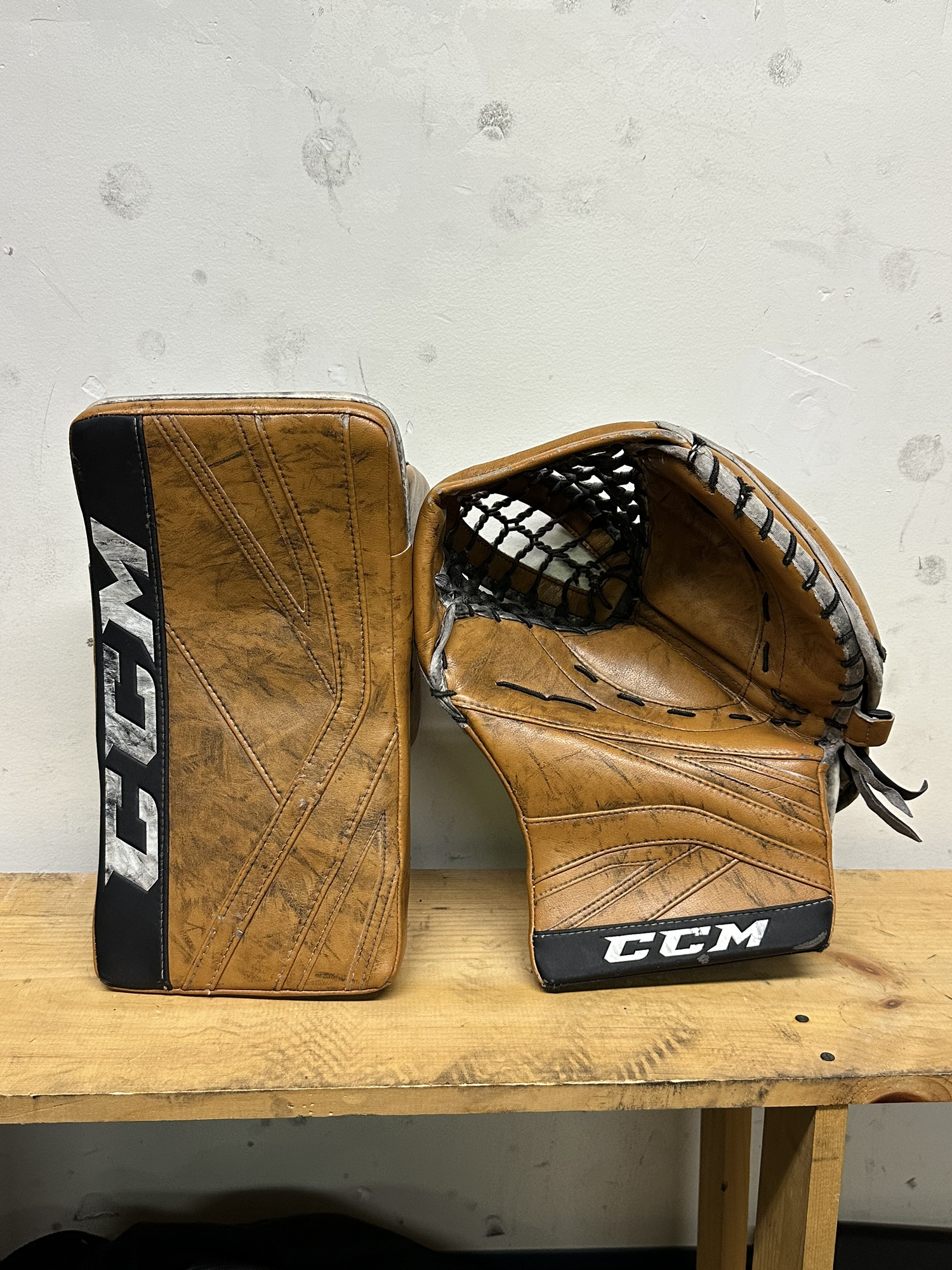 33+1 CCM Custom Pro Premier 2 Full Set | SidelineSwap
