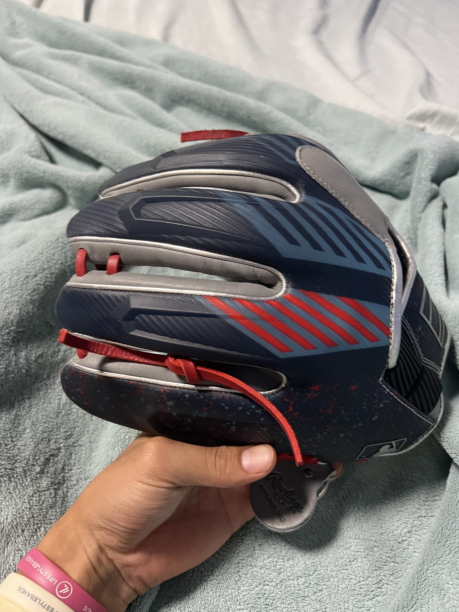 New Right Hand Throw 11.5" REV1X Baseball Glove | SidelineSwap