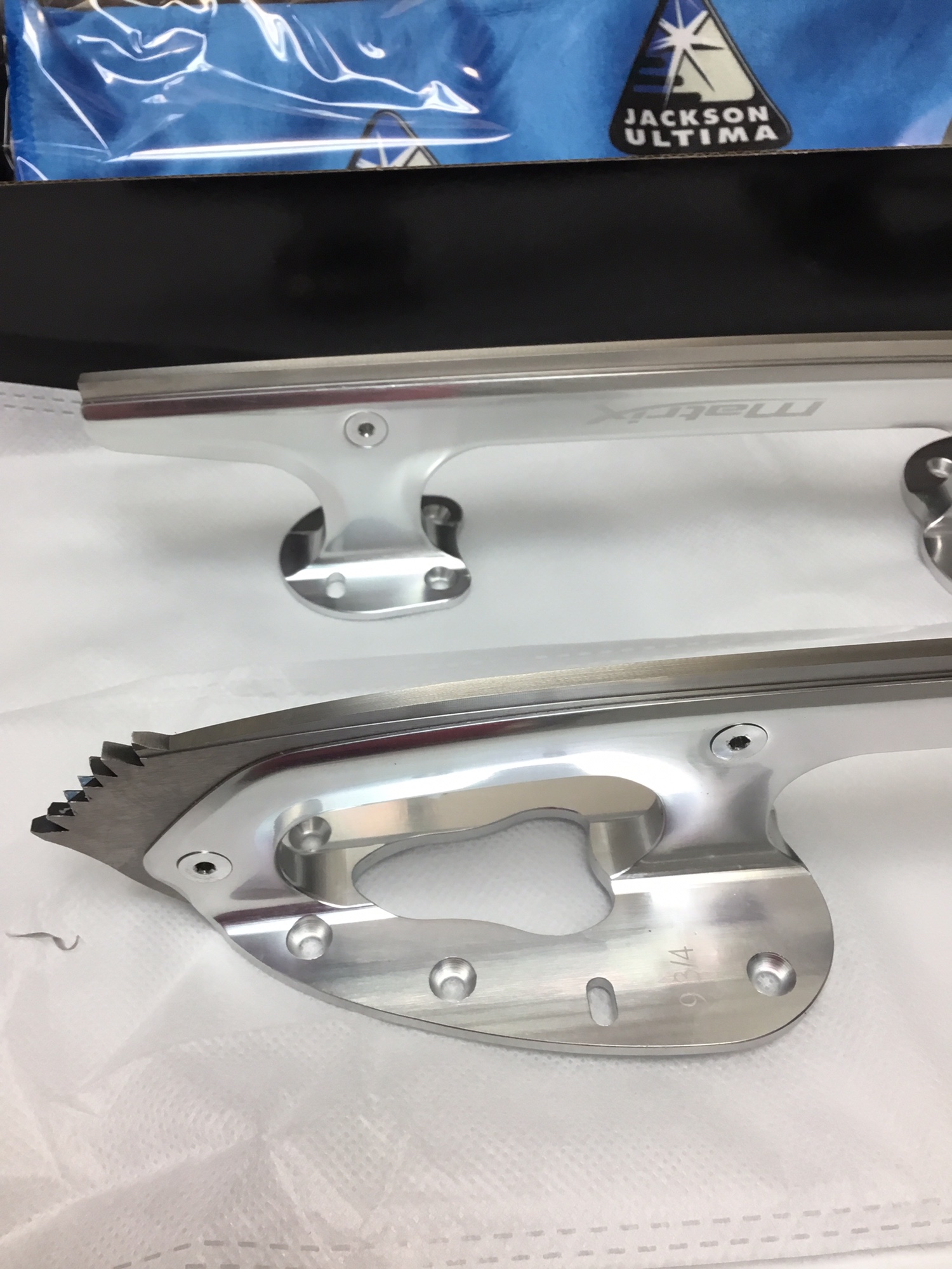 Ultima Matrix Nova 9 3/4” Figure Blade | SidelineSwap