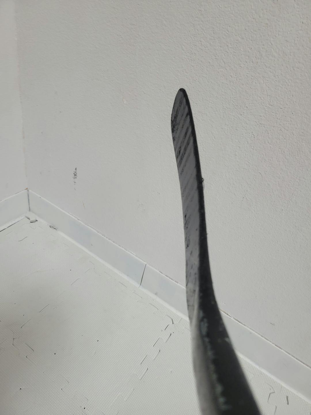 Used Bauer Vapor X4.0 50 Flex Pattern Pm9 Junior One Piece Sticks ...