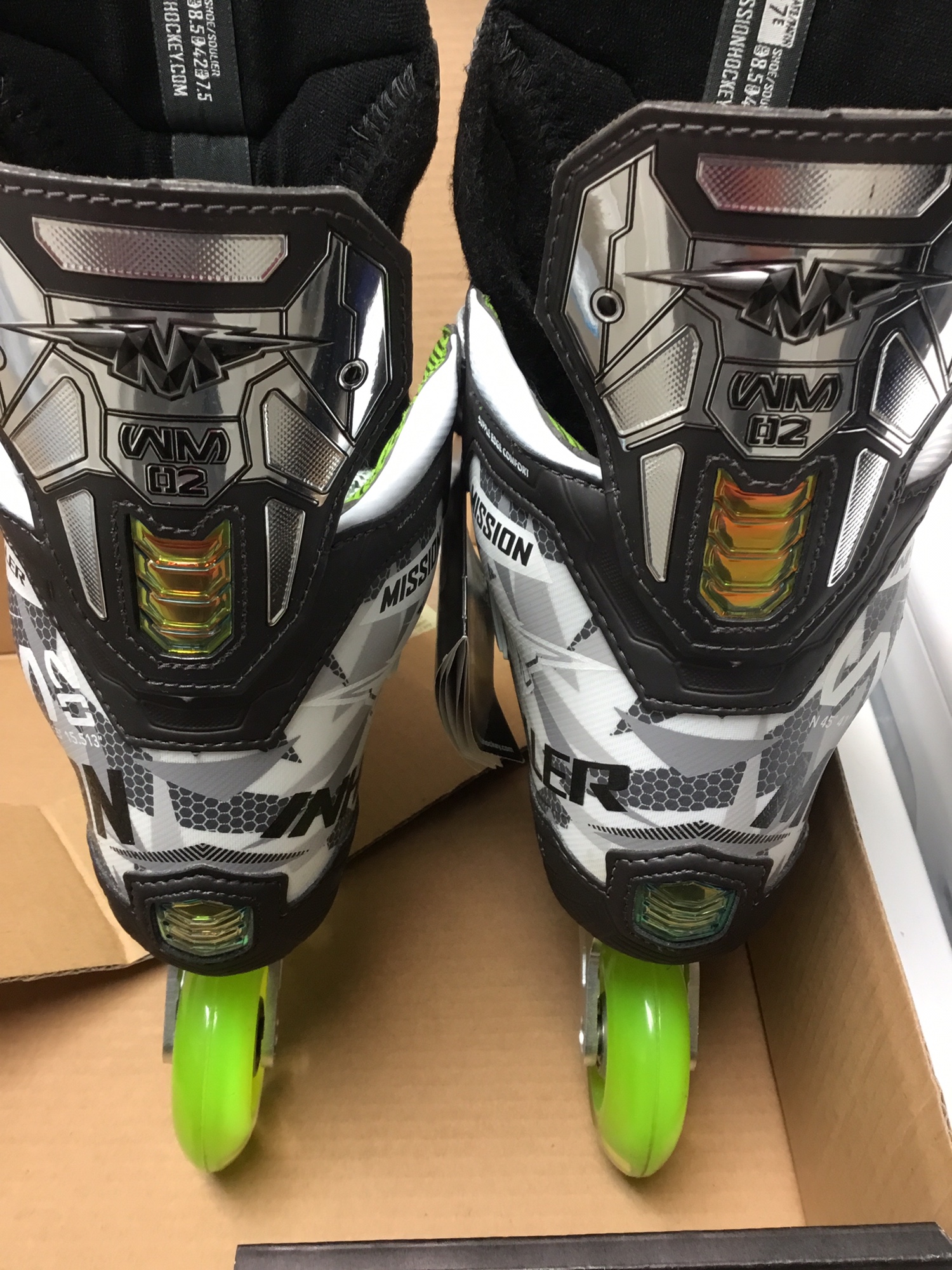 Mission Inhaler WM02 Sr Size 7 E In Line Hockey Skate | SidelineSwap