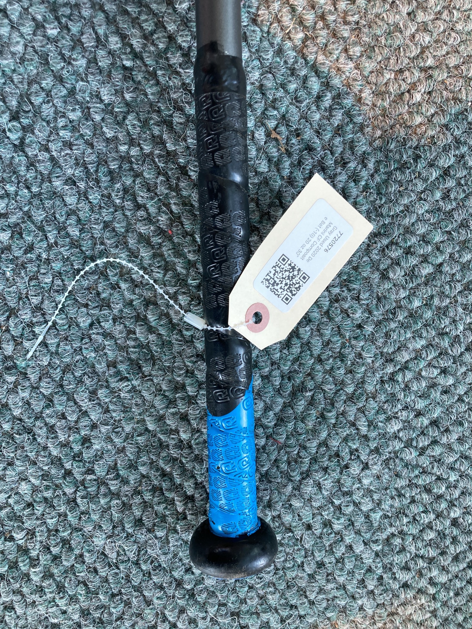 Gray Used 2020 DeMarini CF Composite Bat (-10) 20 oz 30" | SidelineSwap