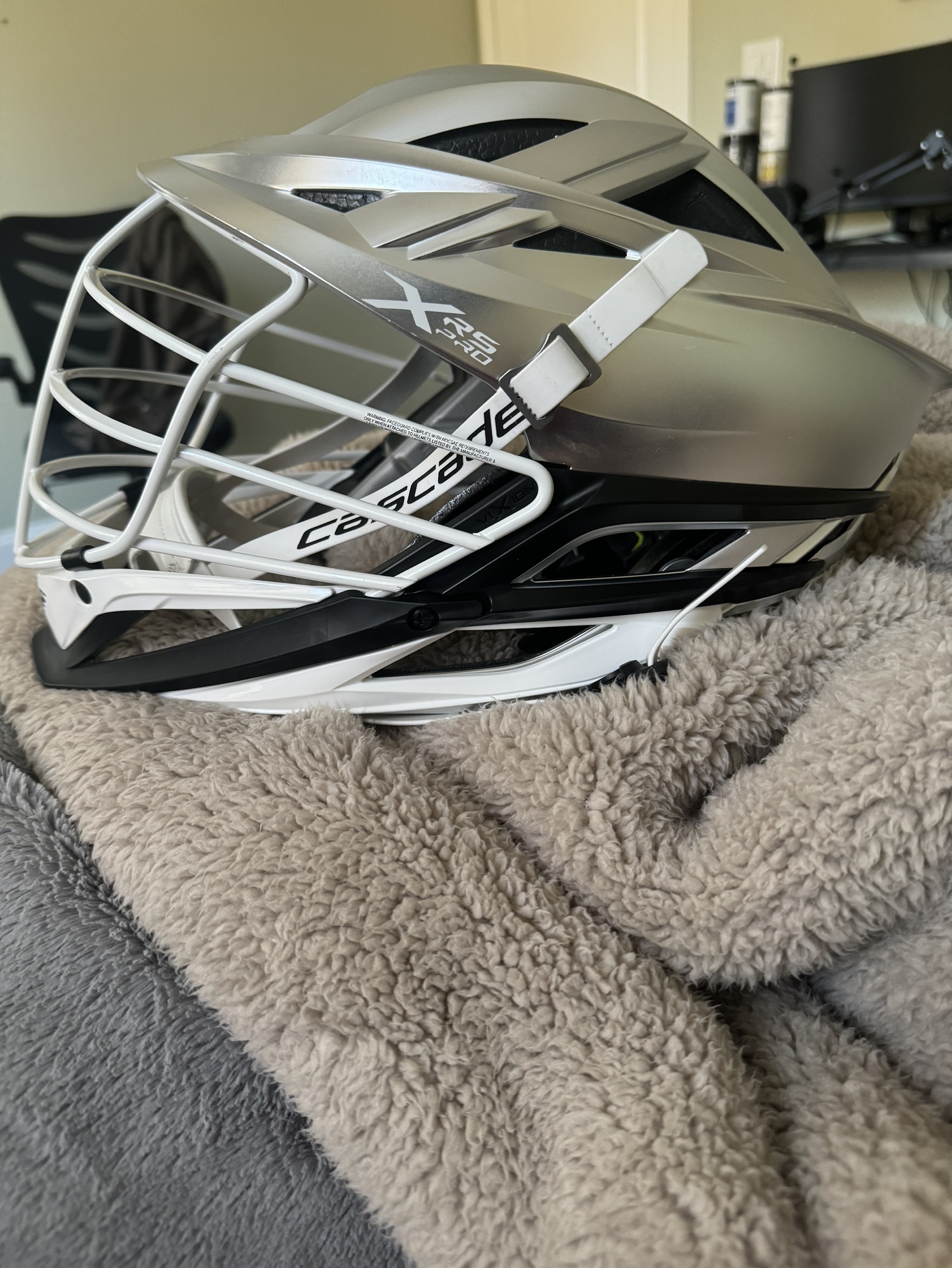 New Cascade XRS Pro Helmet | SidelineSwap