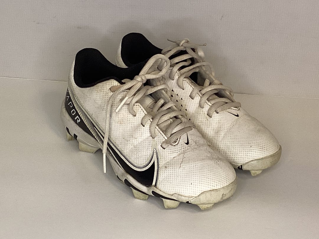 Used Nike Youth 06.0 Football Cleats | SidelineSwap
