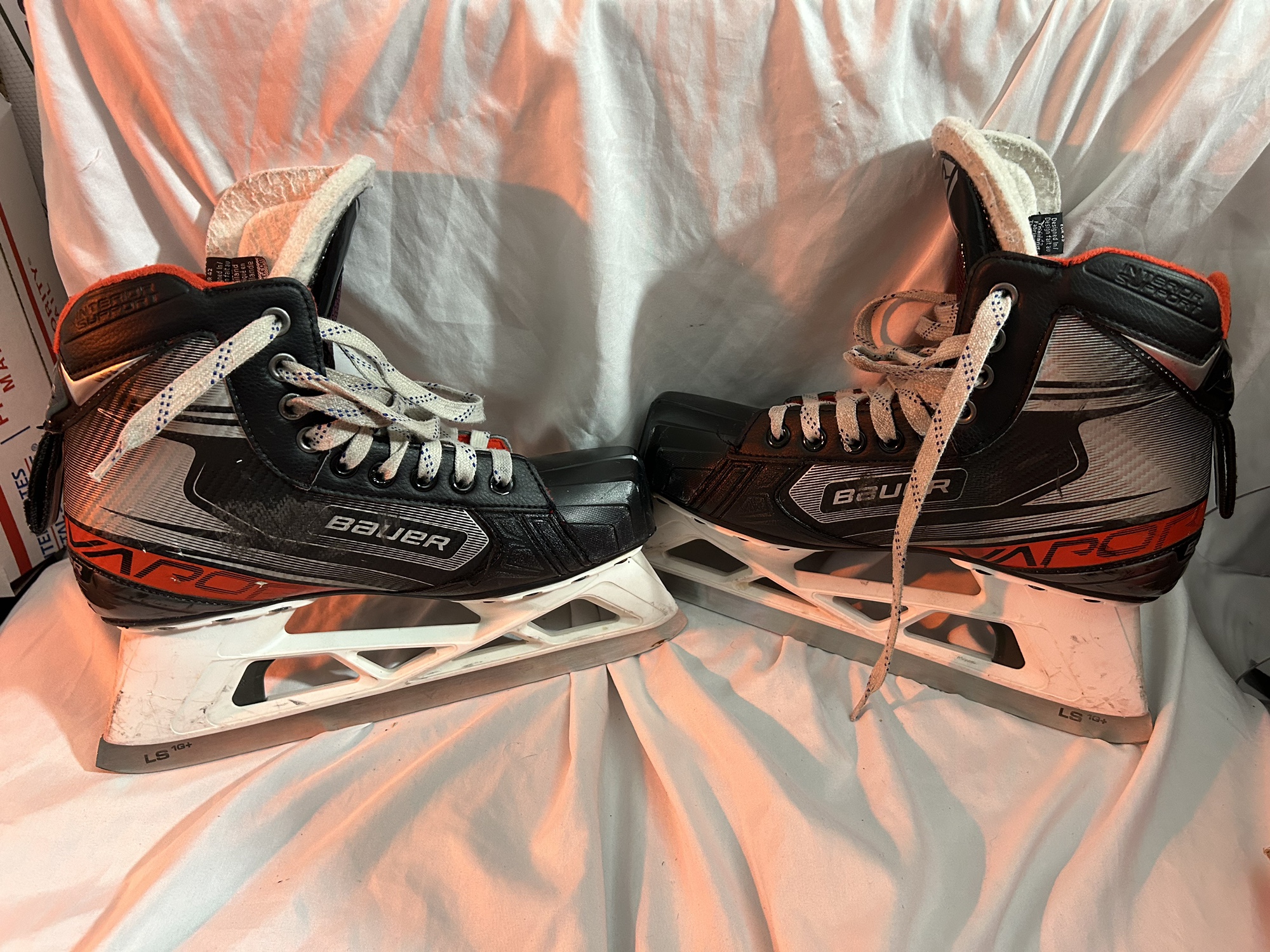 Bauer Vapor X2.7 Size 7D Senior Goalie skates | SidelineSwap