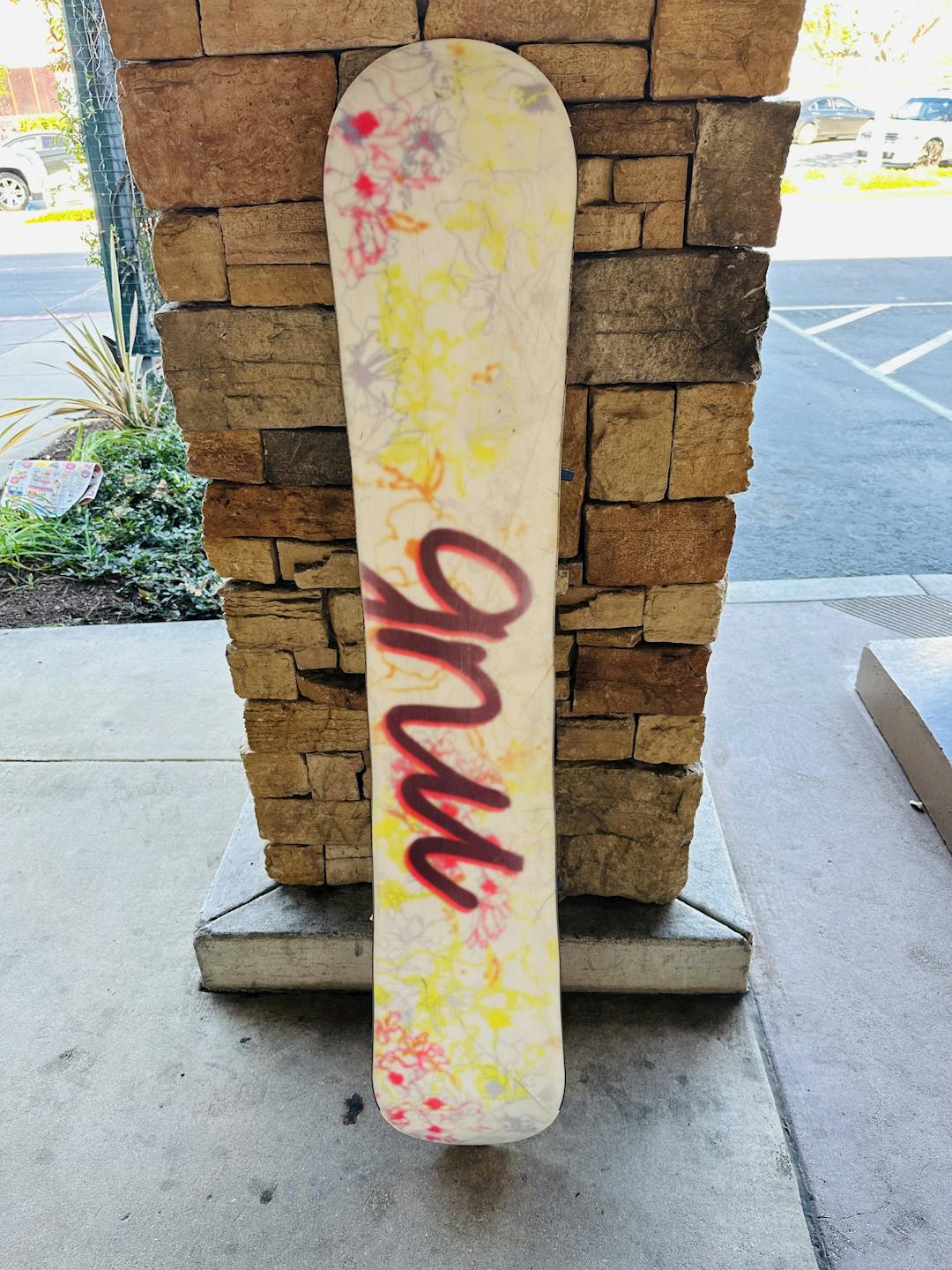 Gnu B-nice 148 Cm Snowboard W Flow Flite Ii Bindings Used | SidelineSwap