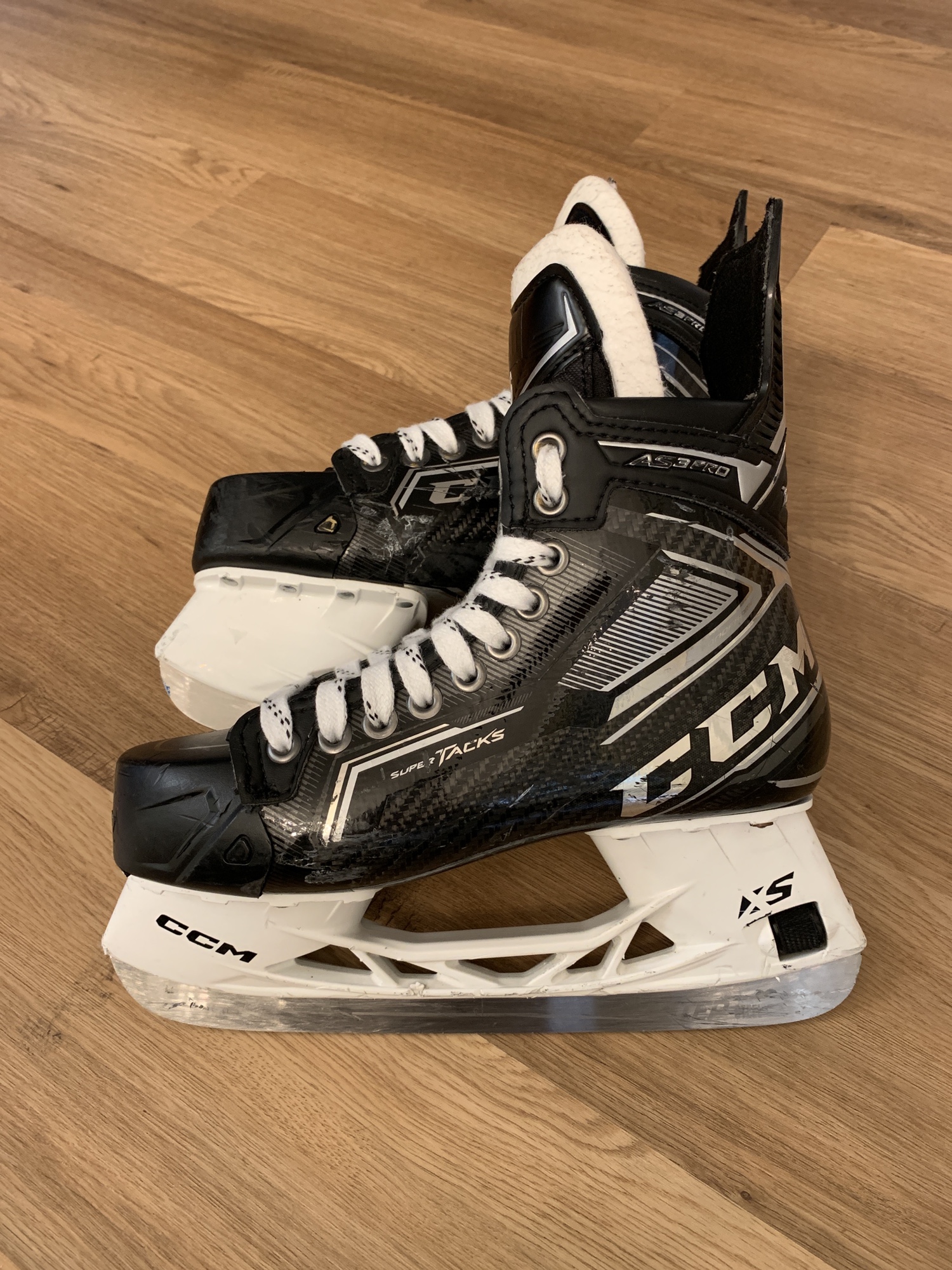Pro Stock Custom CCM Super Tacks AS3 Pro Skates 6 Regular | SidelineSwap