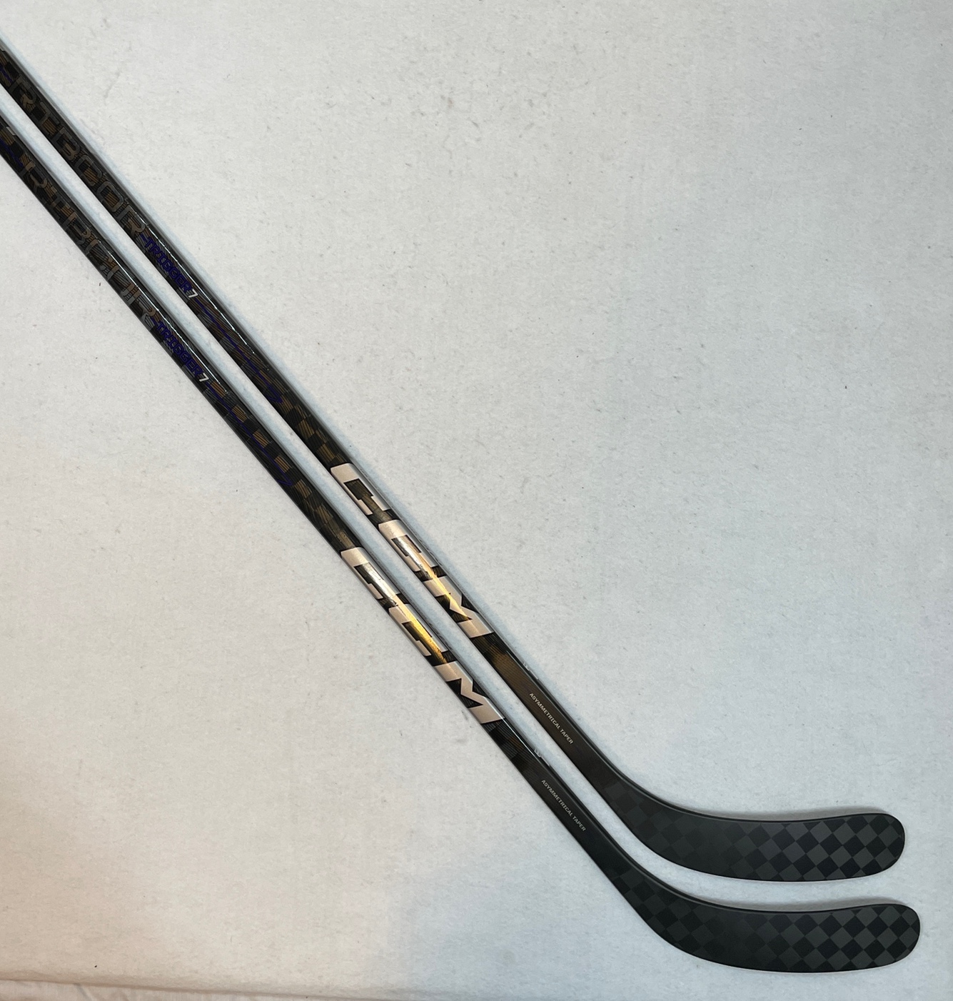 NEW CCM Ribcor Trigger 7 Sticks, 75 Flex, P88 Right, 2-pack | SidelineSwap