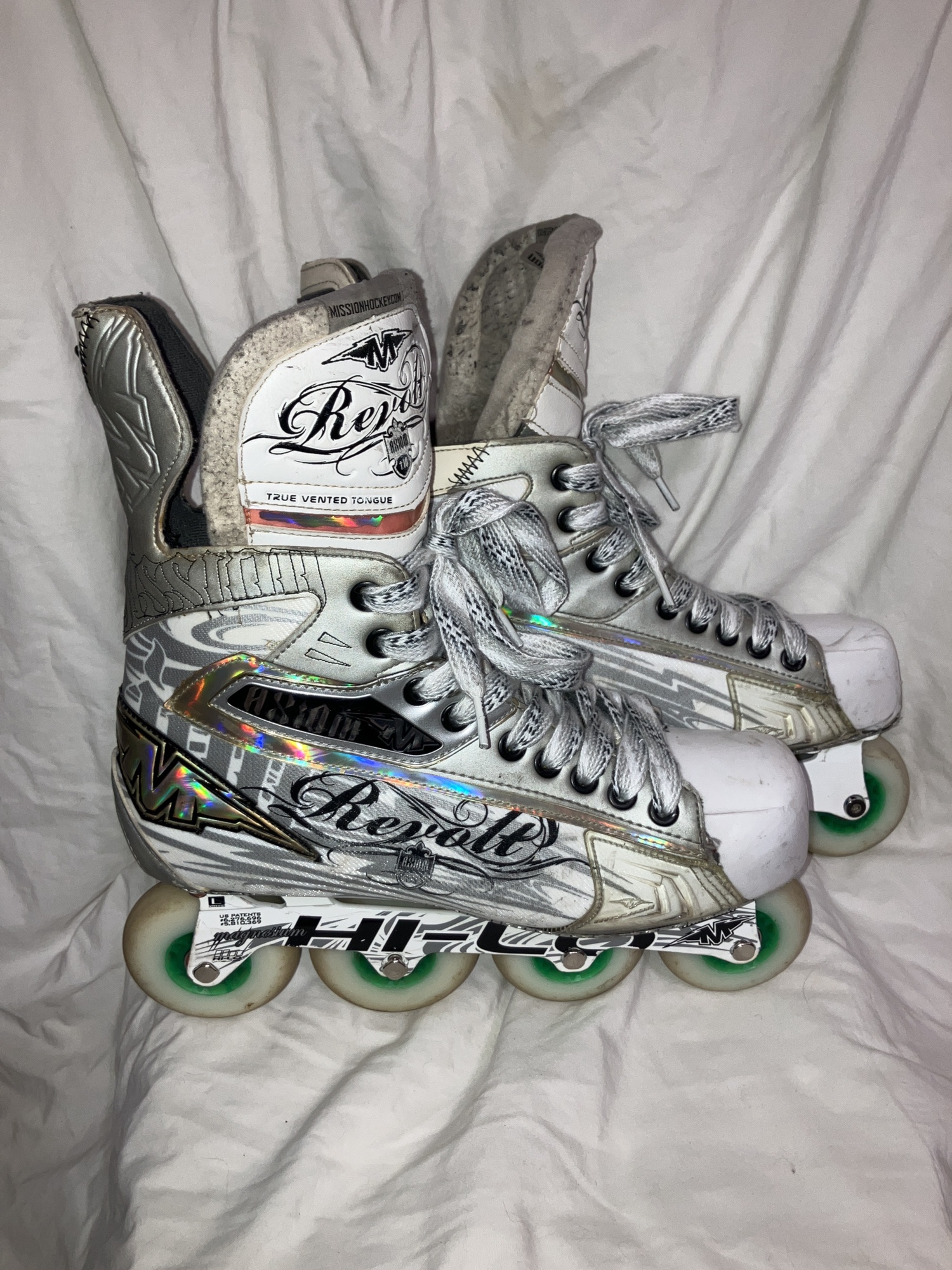 Used Mission 10D Mission Axiom T10 Revolt Hockey Skates | SidelineSwap