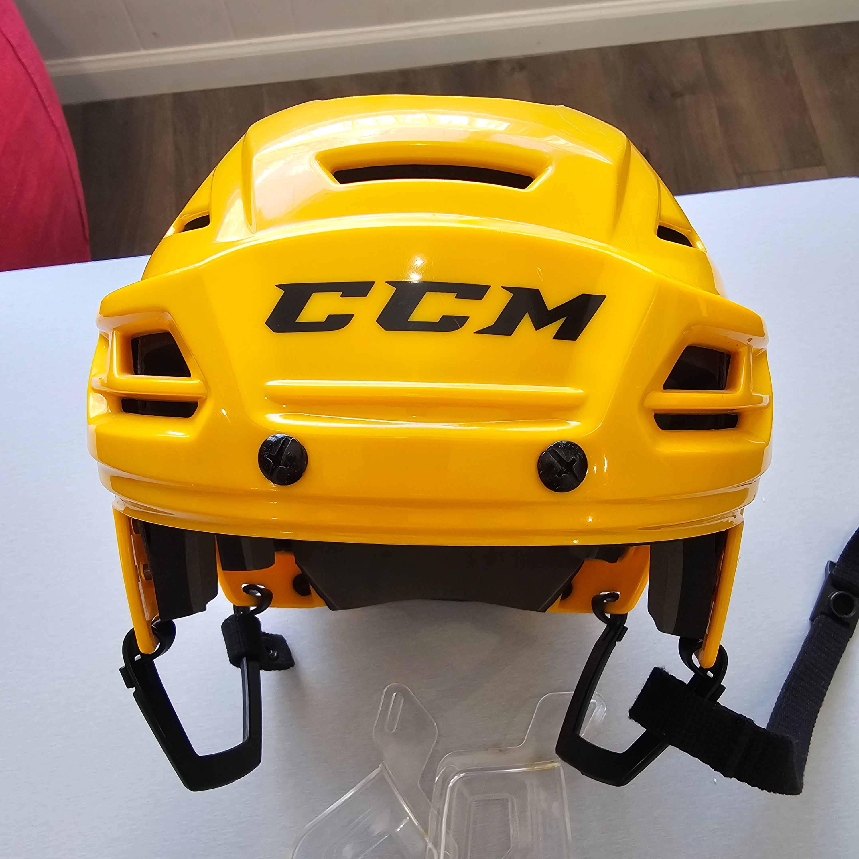 Like New | Medium CCM Resistance Yellow Helmet | SidelineSwap