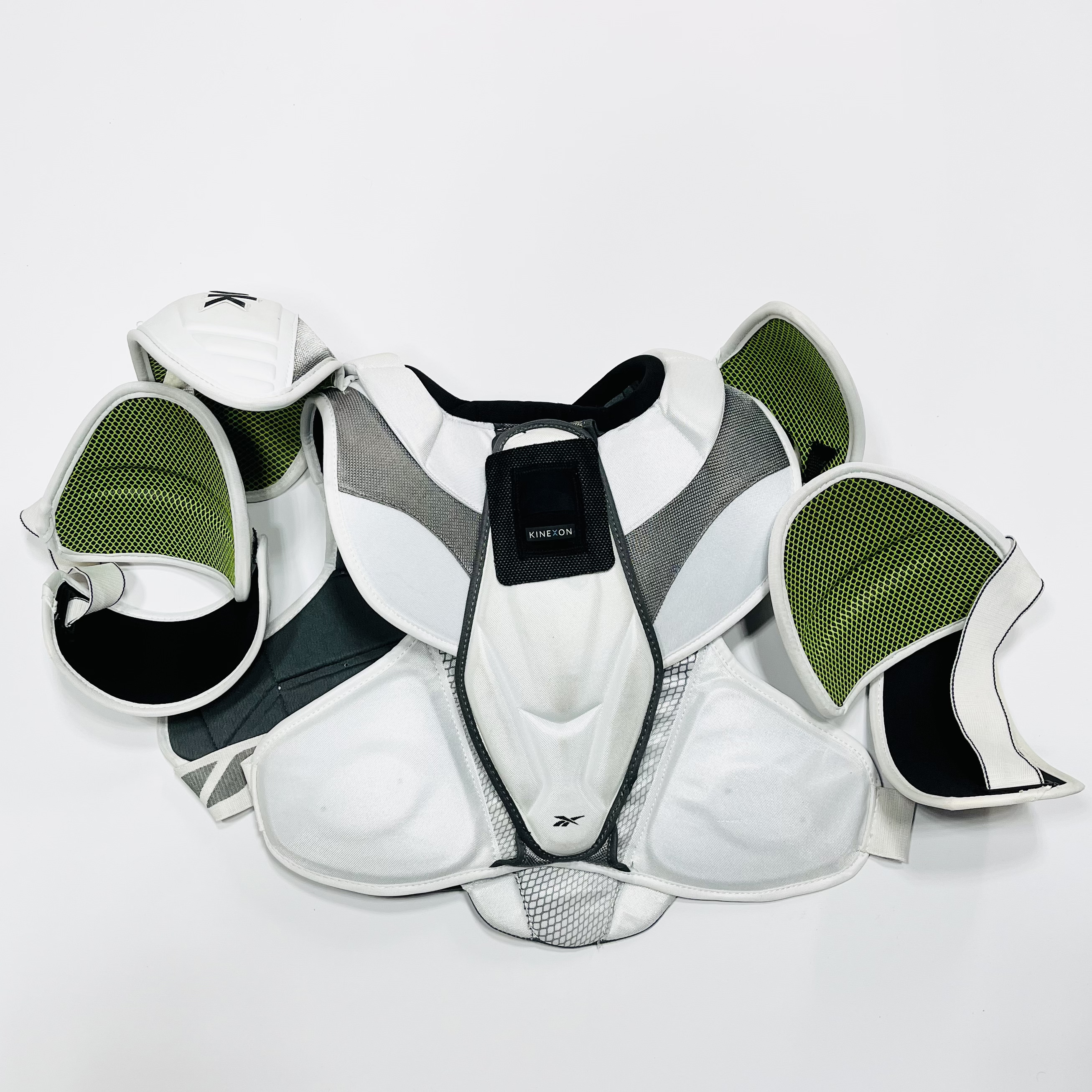 NHL Pro Stock RBK 20K Shoulder Pads-Medium | SidelineSwap
