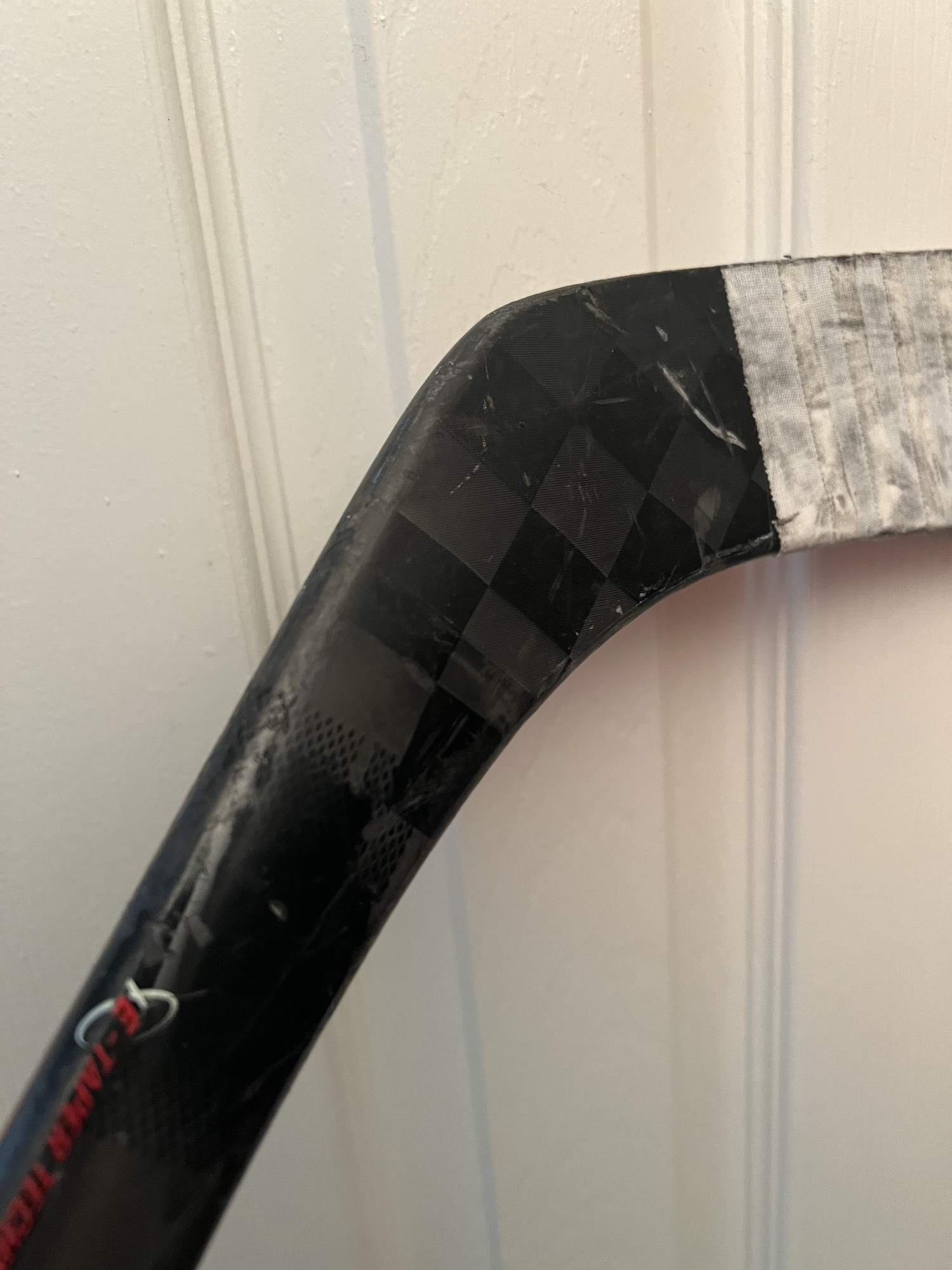 USED Bauer 3X Pro Right Handed 55 Flex P28 | SidelineSwap