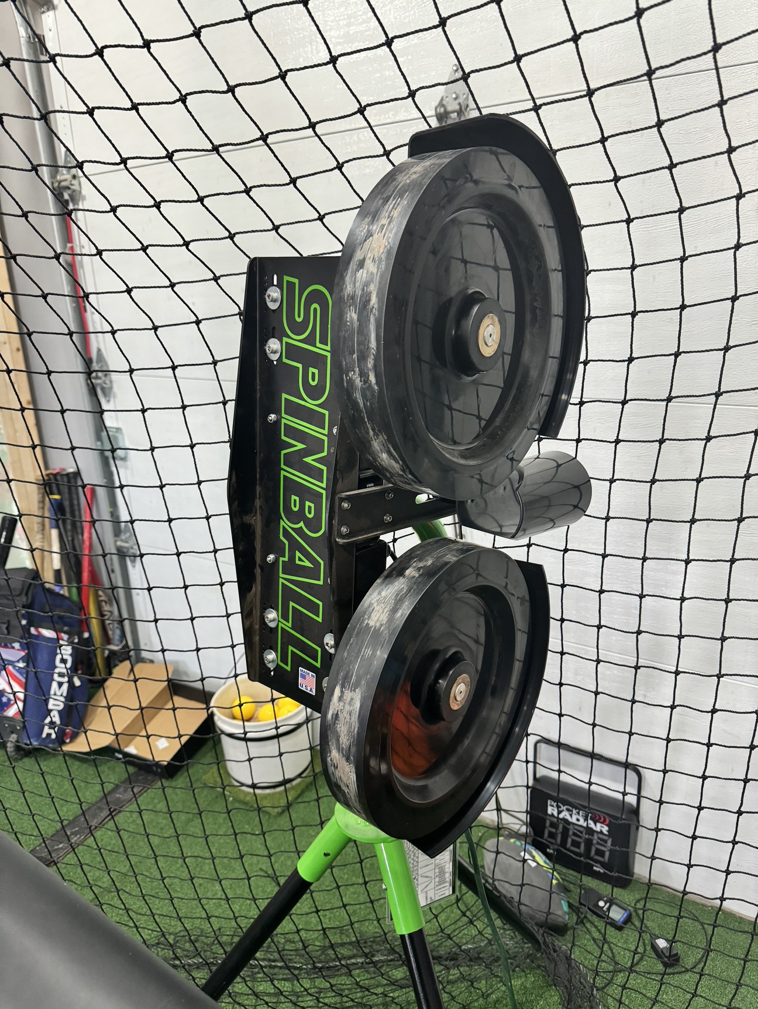 SPINBALL WIZARD 2 WHEEL PITCHING MACHINE | SidelineSwap