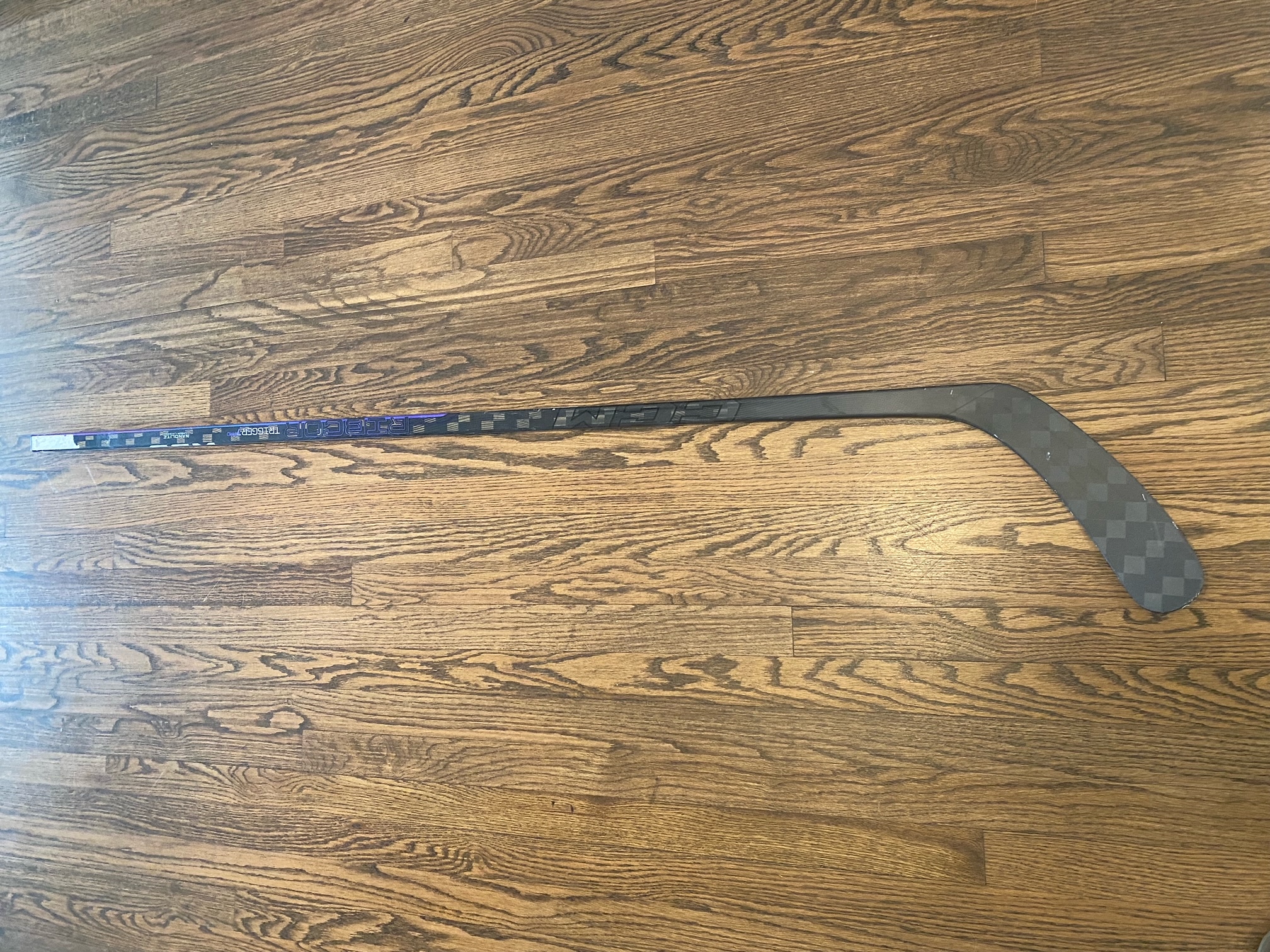CCM RibCor Trigger 7 Pro Sr RH 70 Flex P29 | SidelineSwap