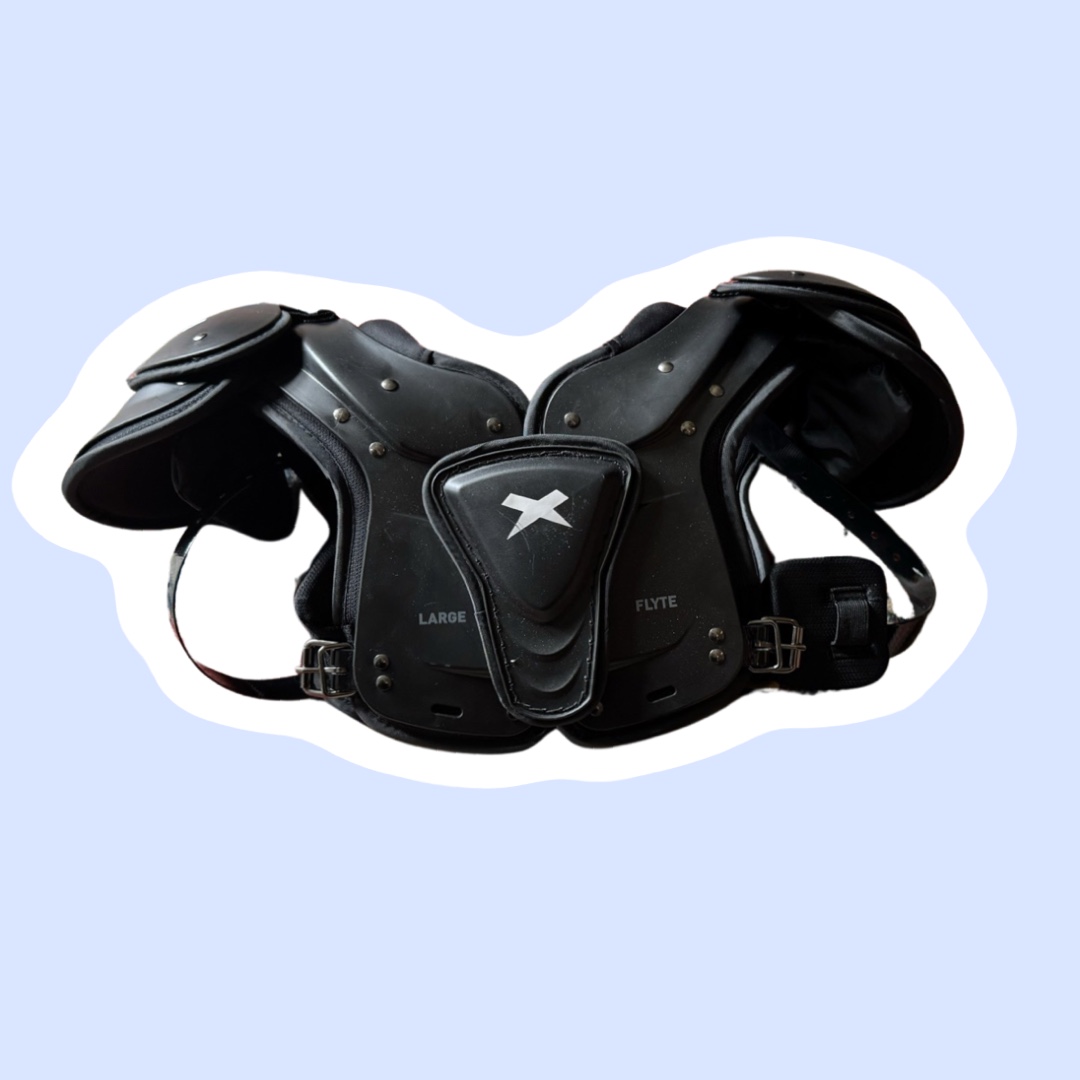 New Large Xenith Flyte Shoulder Pads | SidelineSwap