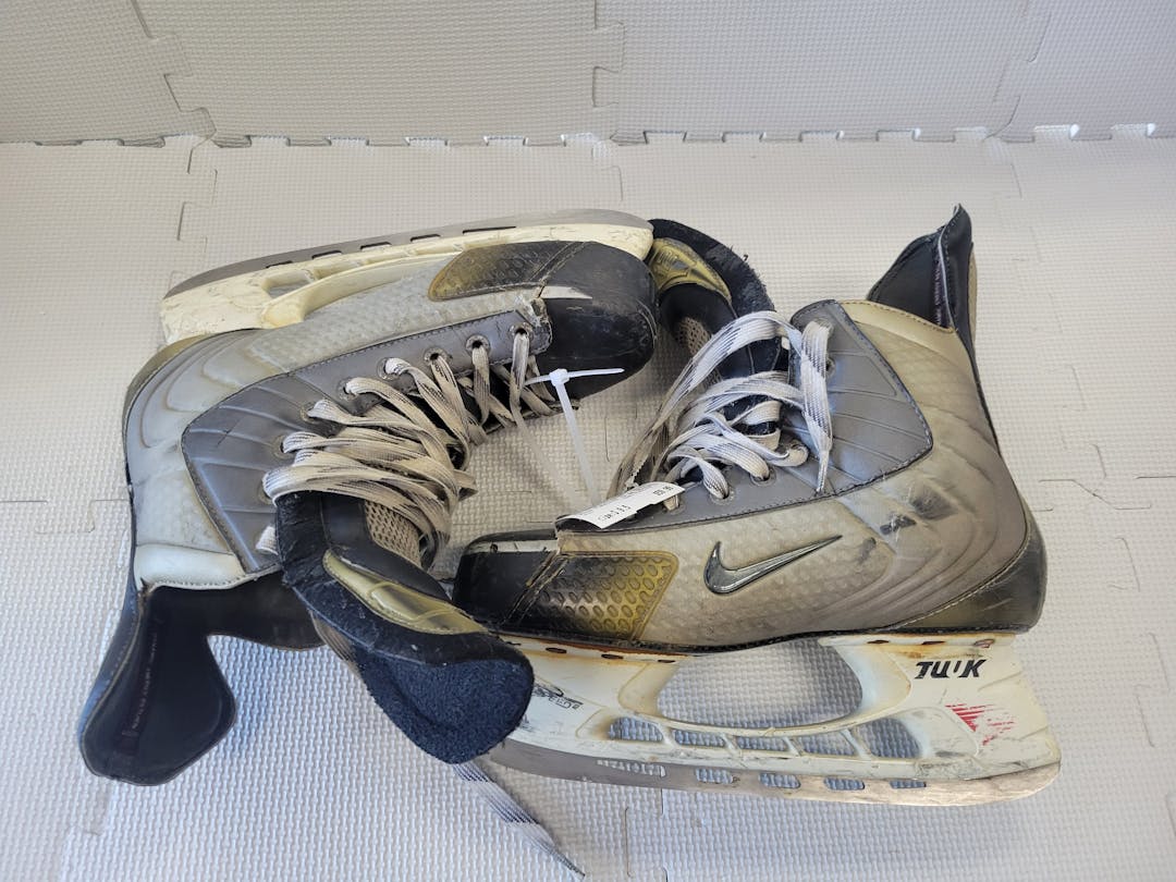 Used Nike Flexlite 12 Senior 9.5 Ice Hockey Skates | SidelineSwap