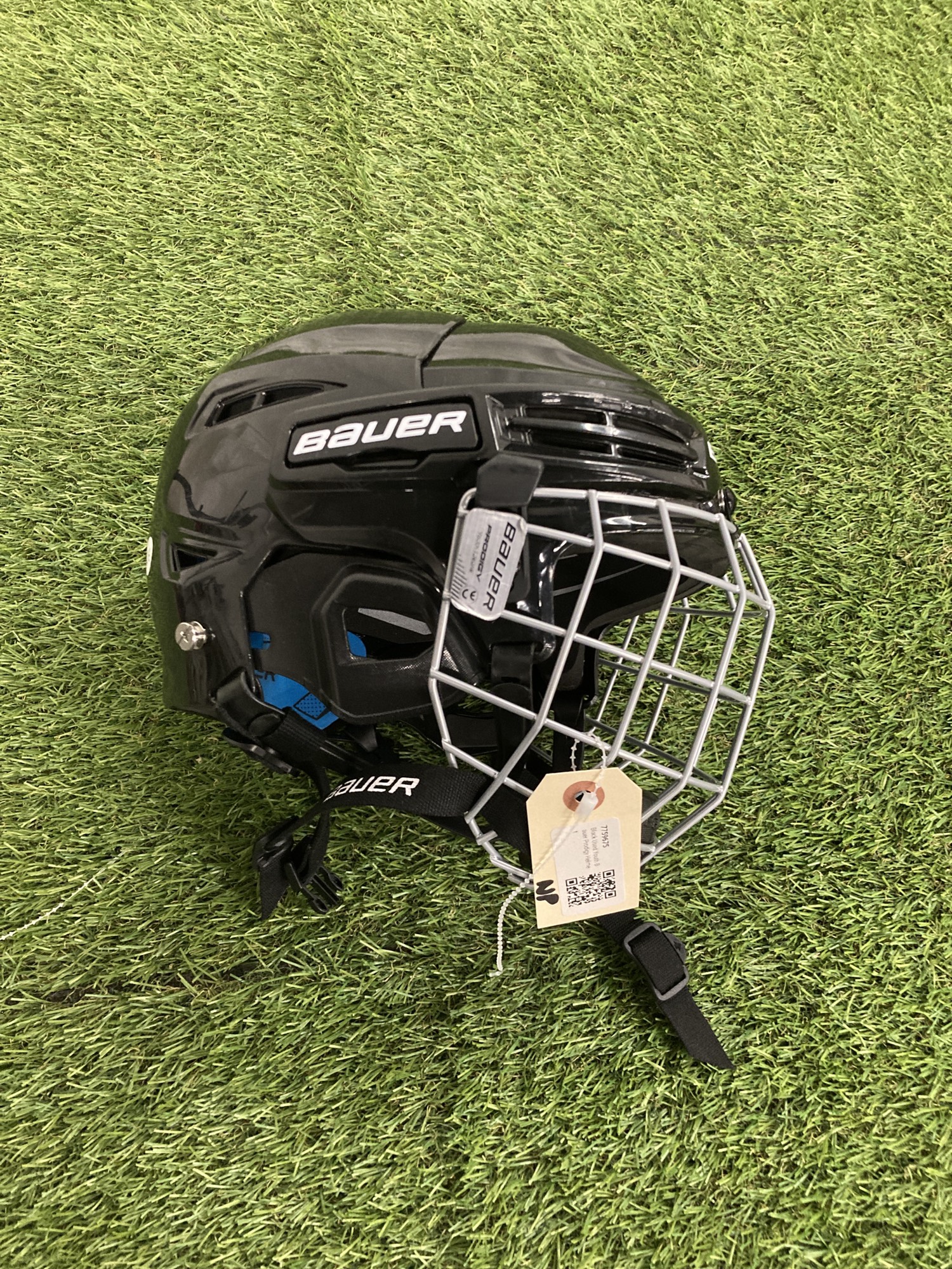 Black Used Youth Bauer Prodigy Helmet | SidelineSwap