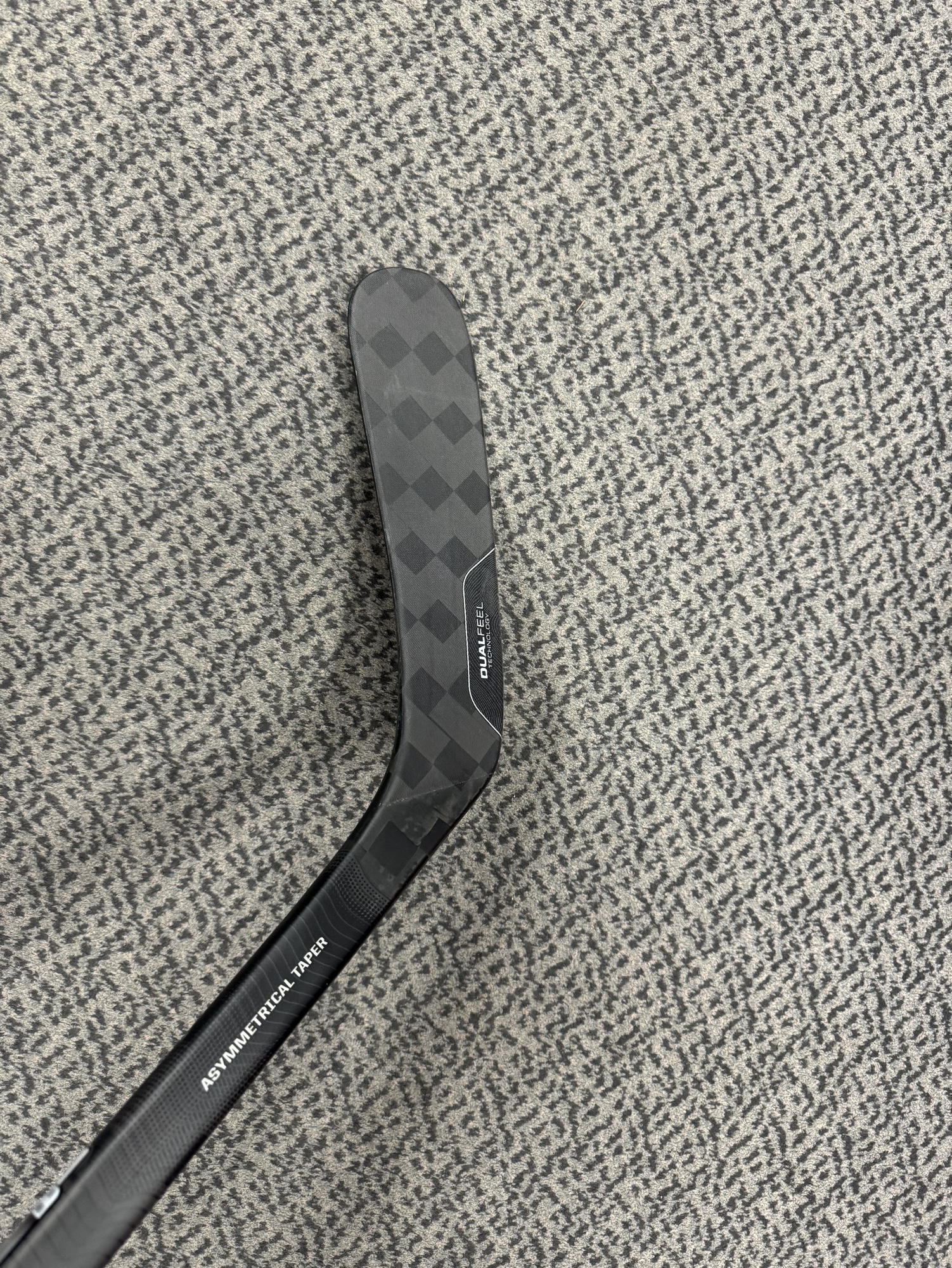 CCM Trigger 8 Pro 70 flex P29 curve left hand stick | SidelineSwap