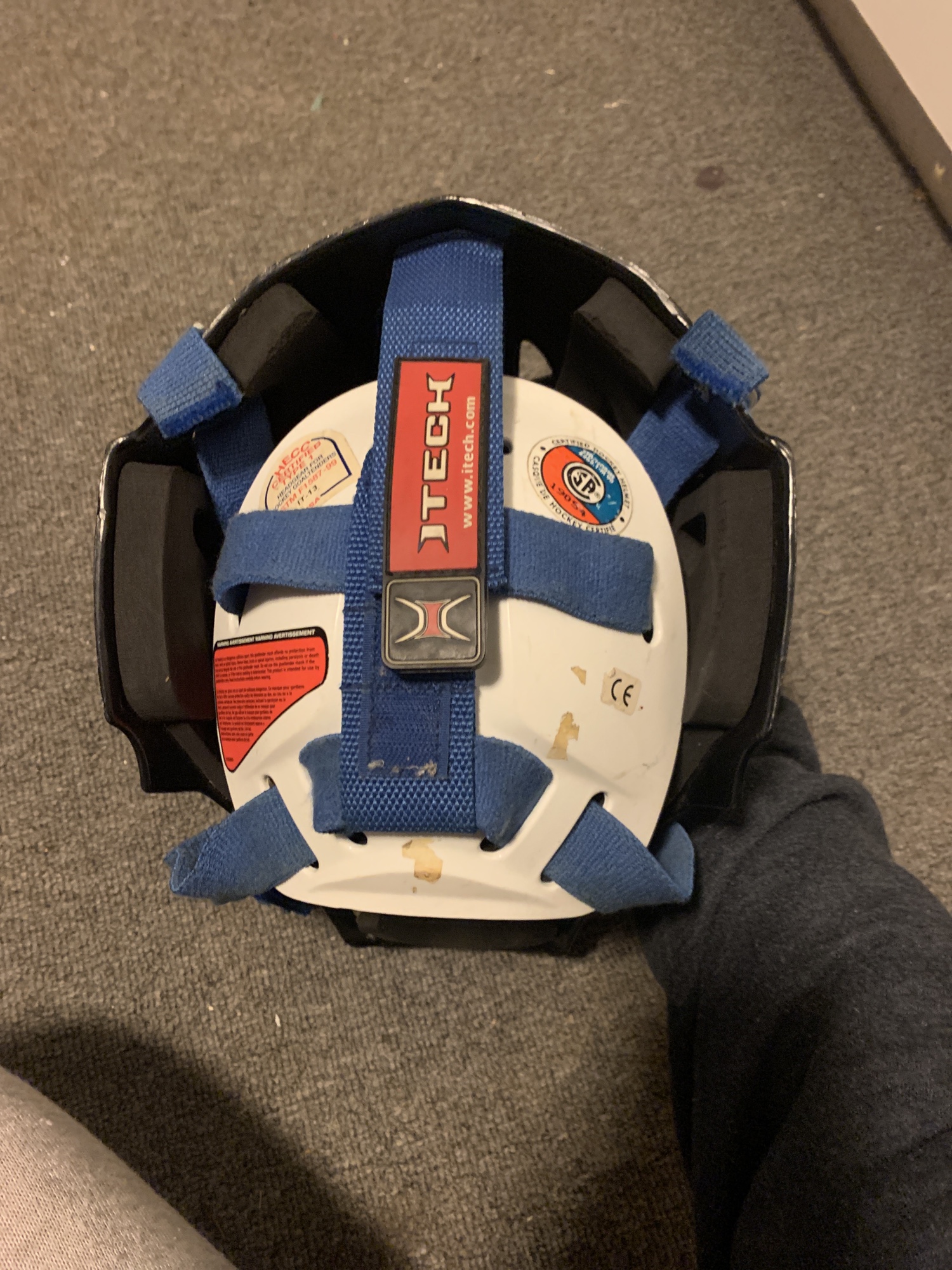 ITECH youth painted goalie helmet | SidelineSwap