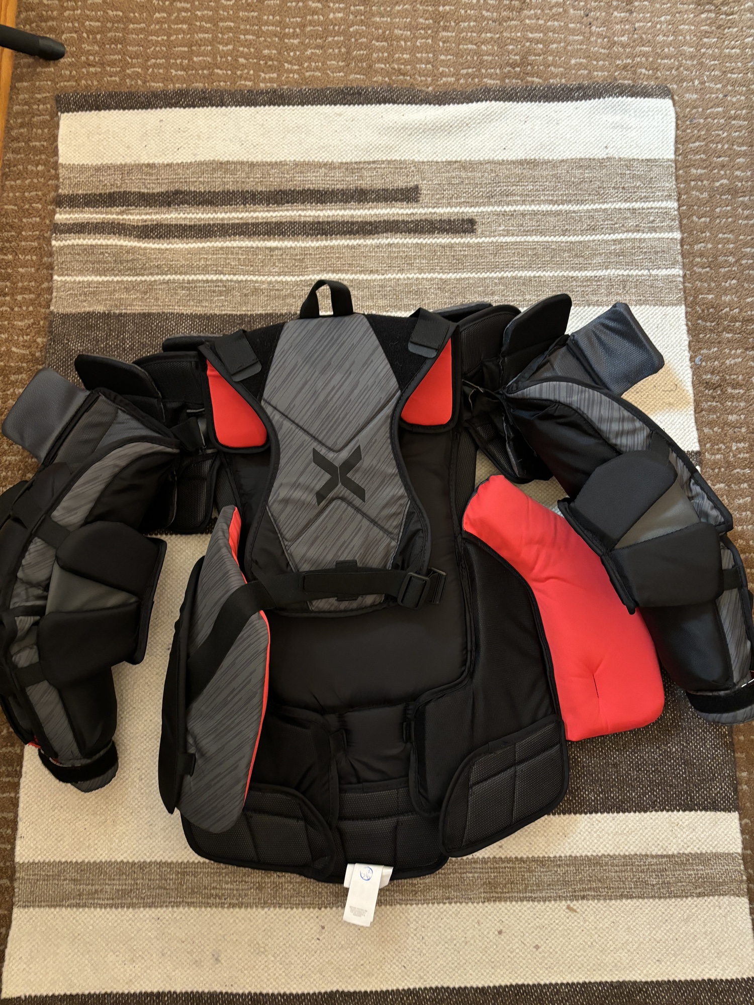 Bauer Hyperlite 2 Goalie Chest Protector - Large | SidelineSwap