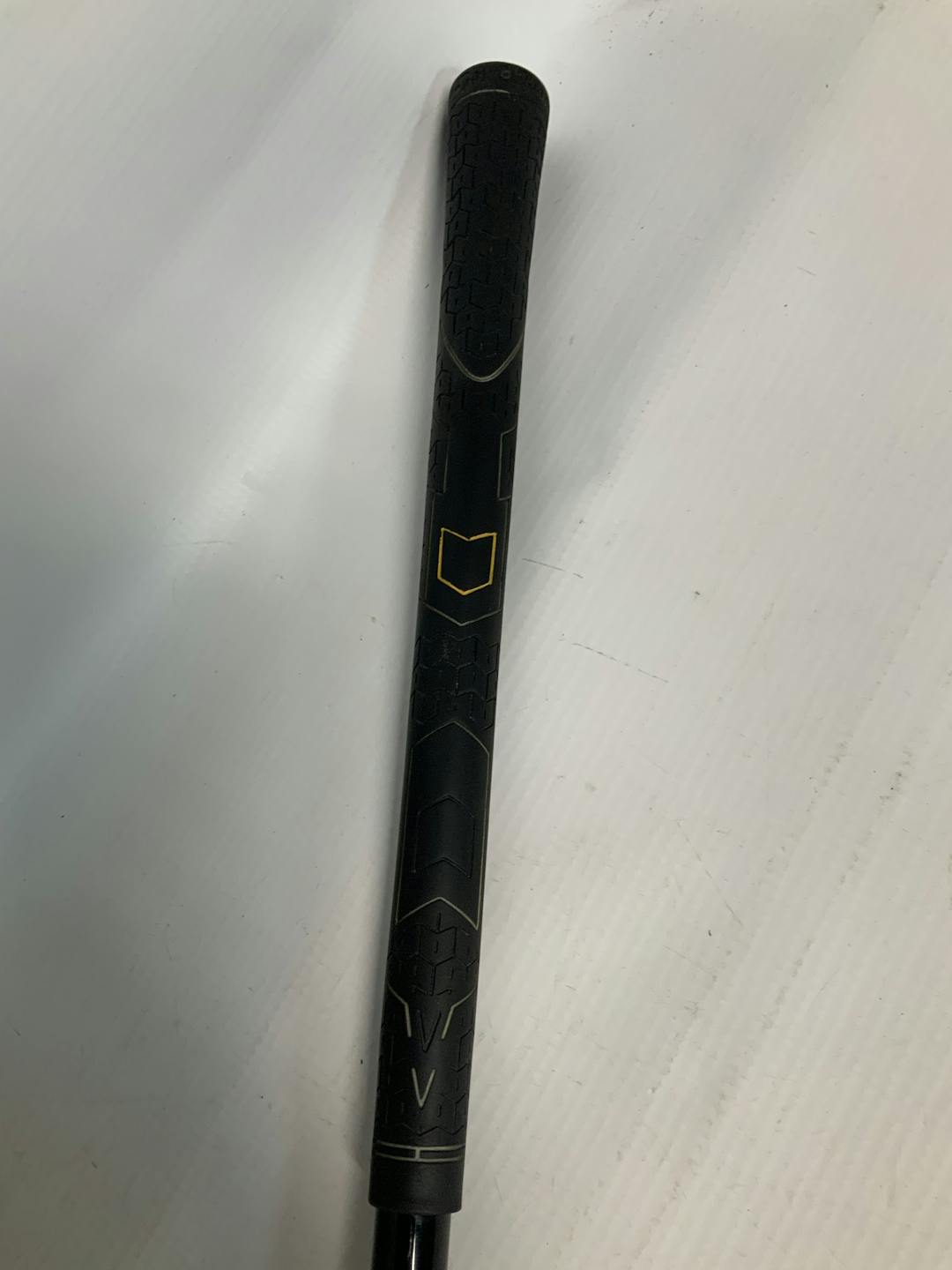 Used Taylormade R7 Draw 10.5 Degree Regular Flex Graphite Shaft Drivers ...