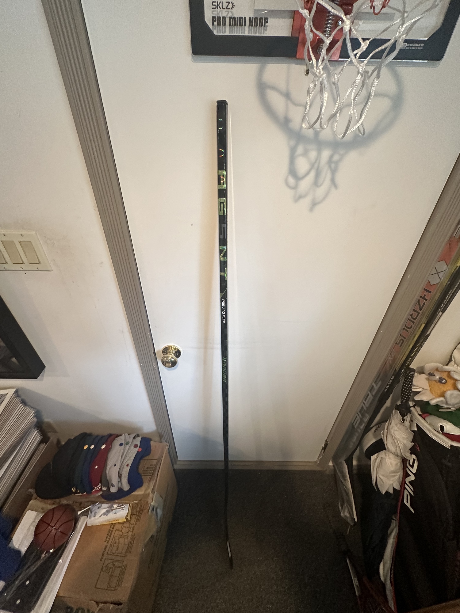 Bauer Agent stick P88 Right Hand 70 flex-brand new | SidelineSwap