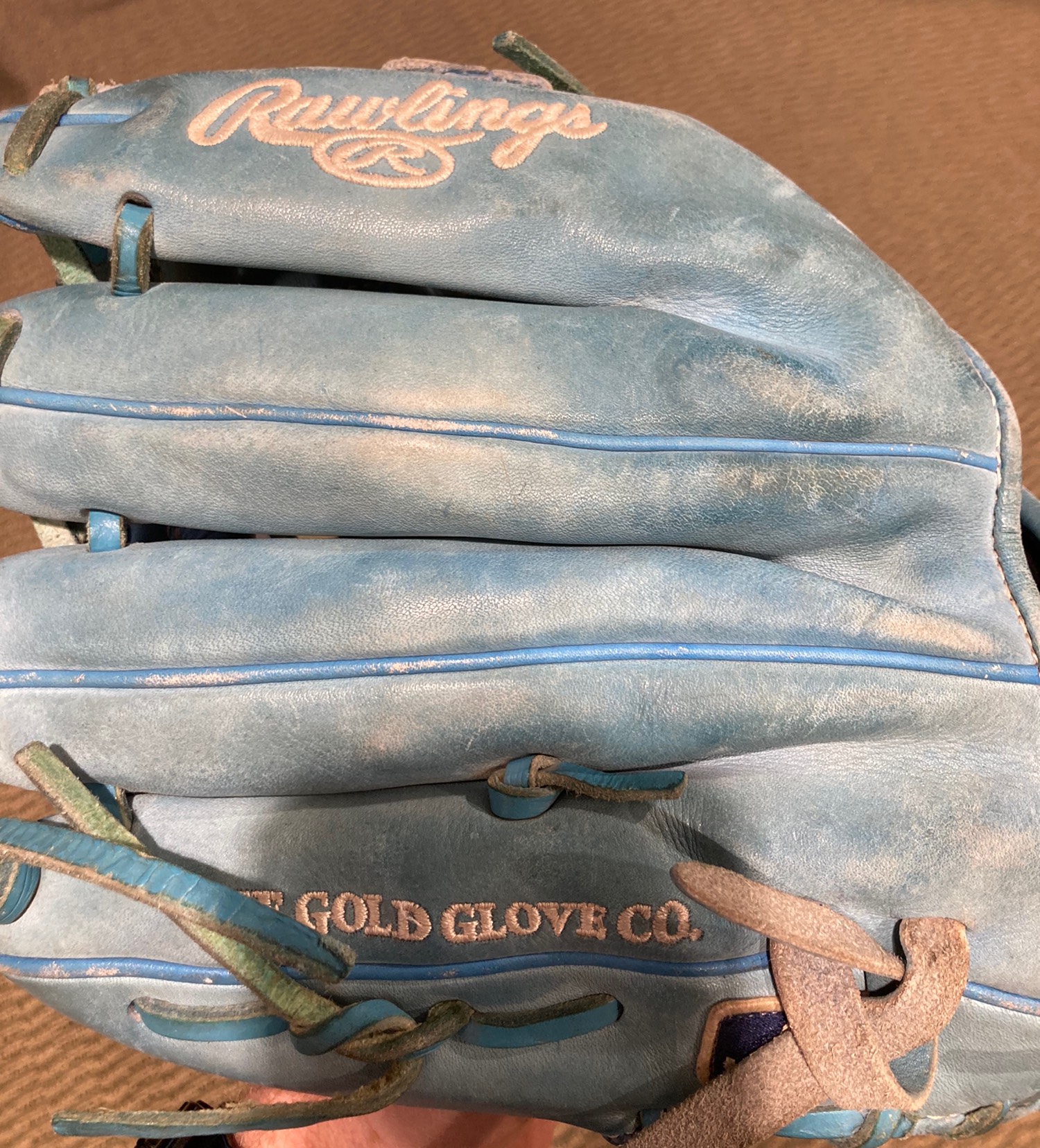 Blue Used Rawlings Heart of the Hide Right Hand Throw Infield Baseball Glove 11.5" | SidelineSwap