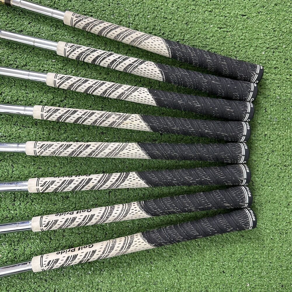 Titleist 690 MB Forged Iron Set 3-PW True Temper Dynamic Gold S300 ...