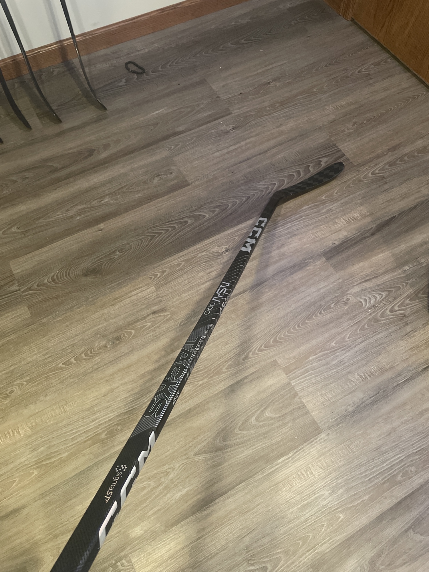 Ccm trigger 8 pro(dressed as asv pro) 80 Flex RH P28M | SidelineSwap