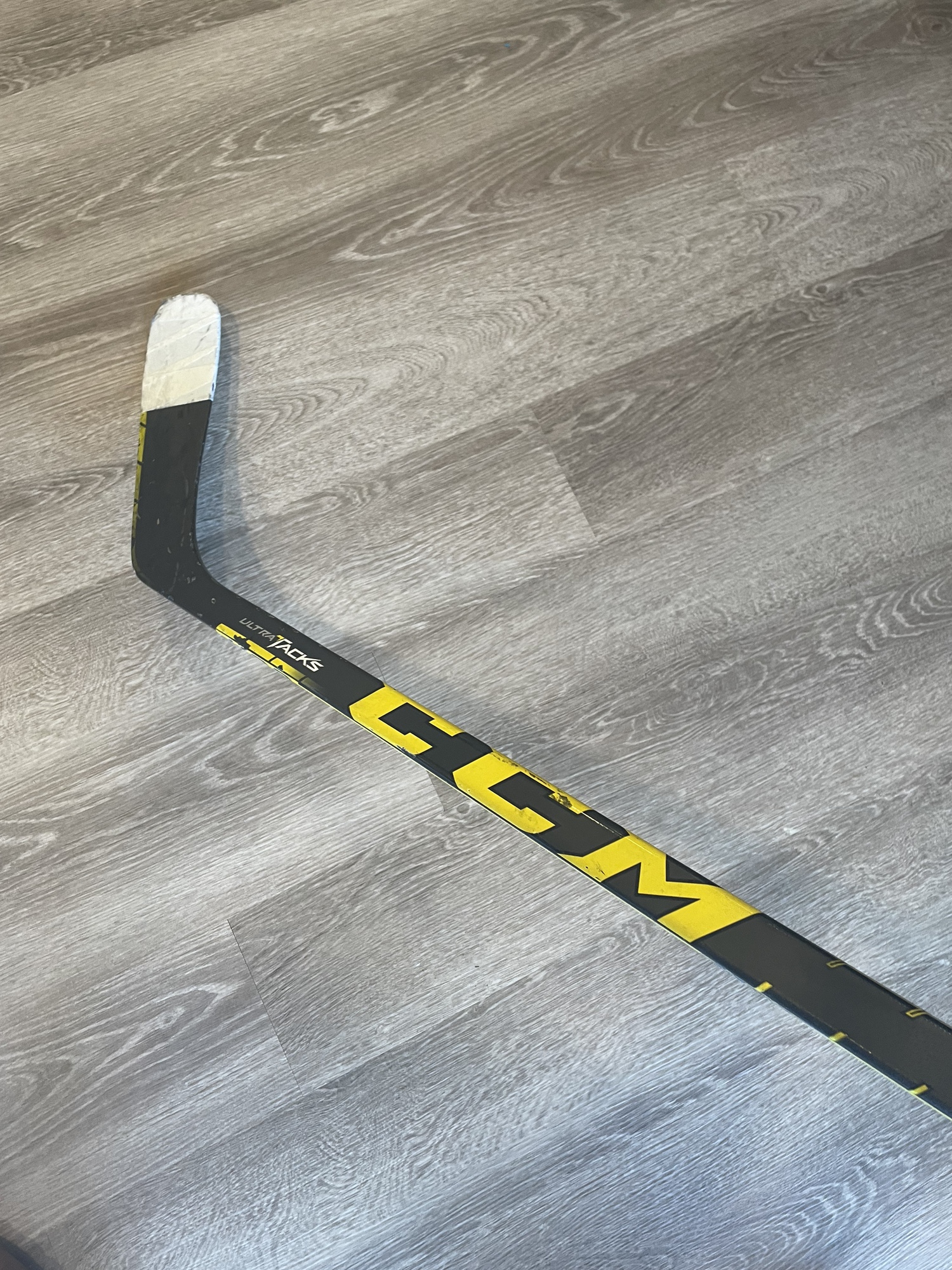 Senior CCM Ultra Tacks Hockey stick | SidelineSwap