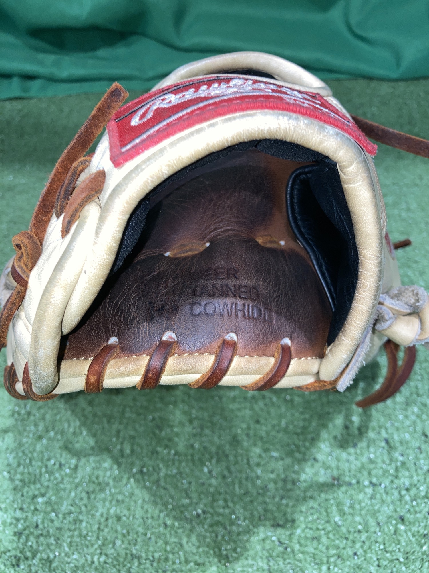 Used Rawlings Heart of the Hide Right Hand Throw Infield Baseball Glove 11.75" | SidelineSwap